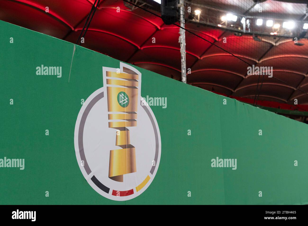 Symbolbild, Themenbild, DFB-Pokal, Logo, VfB Stuttgart vs. Borussia ...