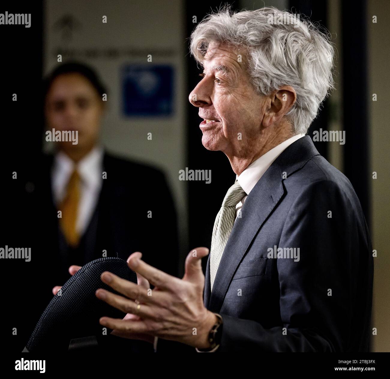 DEN HAAG - Pfadfinder Ronald Plasterk nach Gesprächen mit den ...