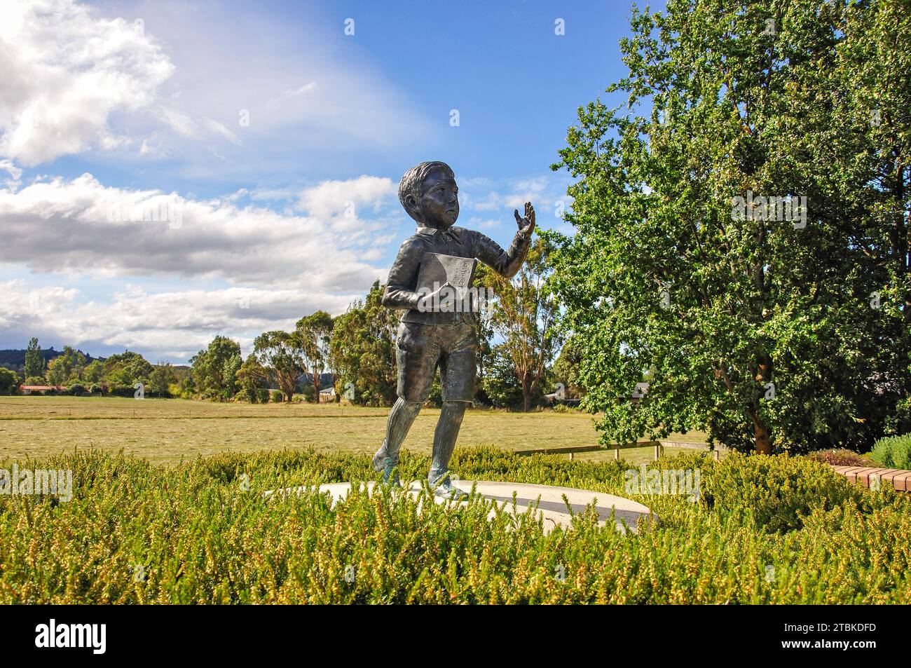 Statue von Ernest Rutherford (neuseeländischer Physiker) am Birthplace ...