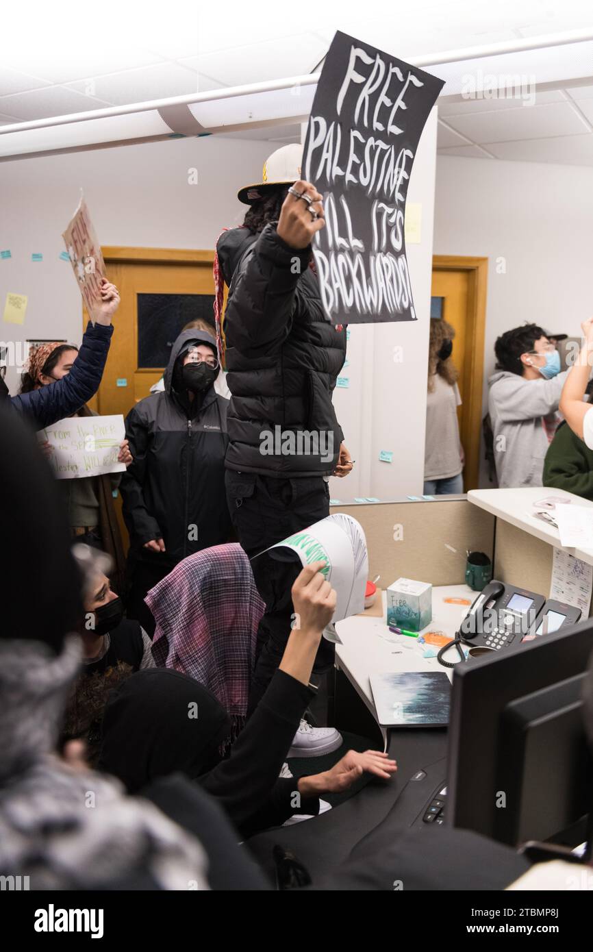 Seattle, USA. 12. Dezember 2023. 11:00 Uhr der 50-tägige Protest gegen ...