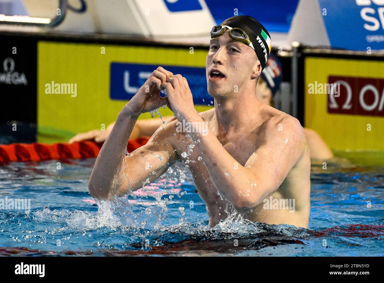 Daniel Wiffen aus Irland feiert nach dem Gewinn der Goldmedaille im 1500-m-Freistil-Men-Finale ...