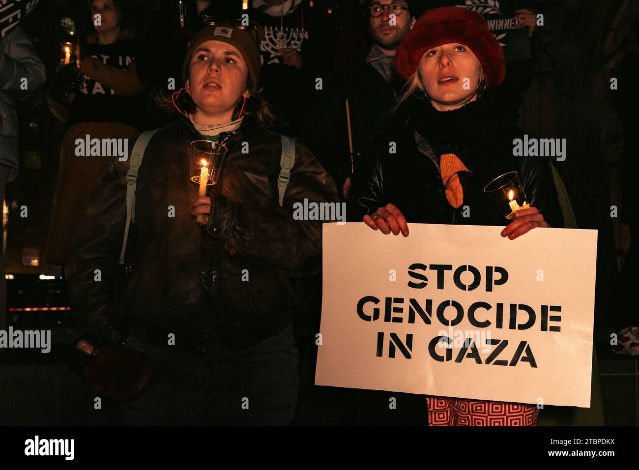 Manhattan, USA. Dezember 2023. Mehrere hundert Juden und fast ein ...