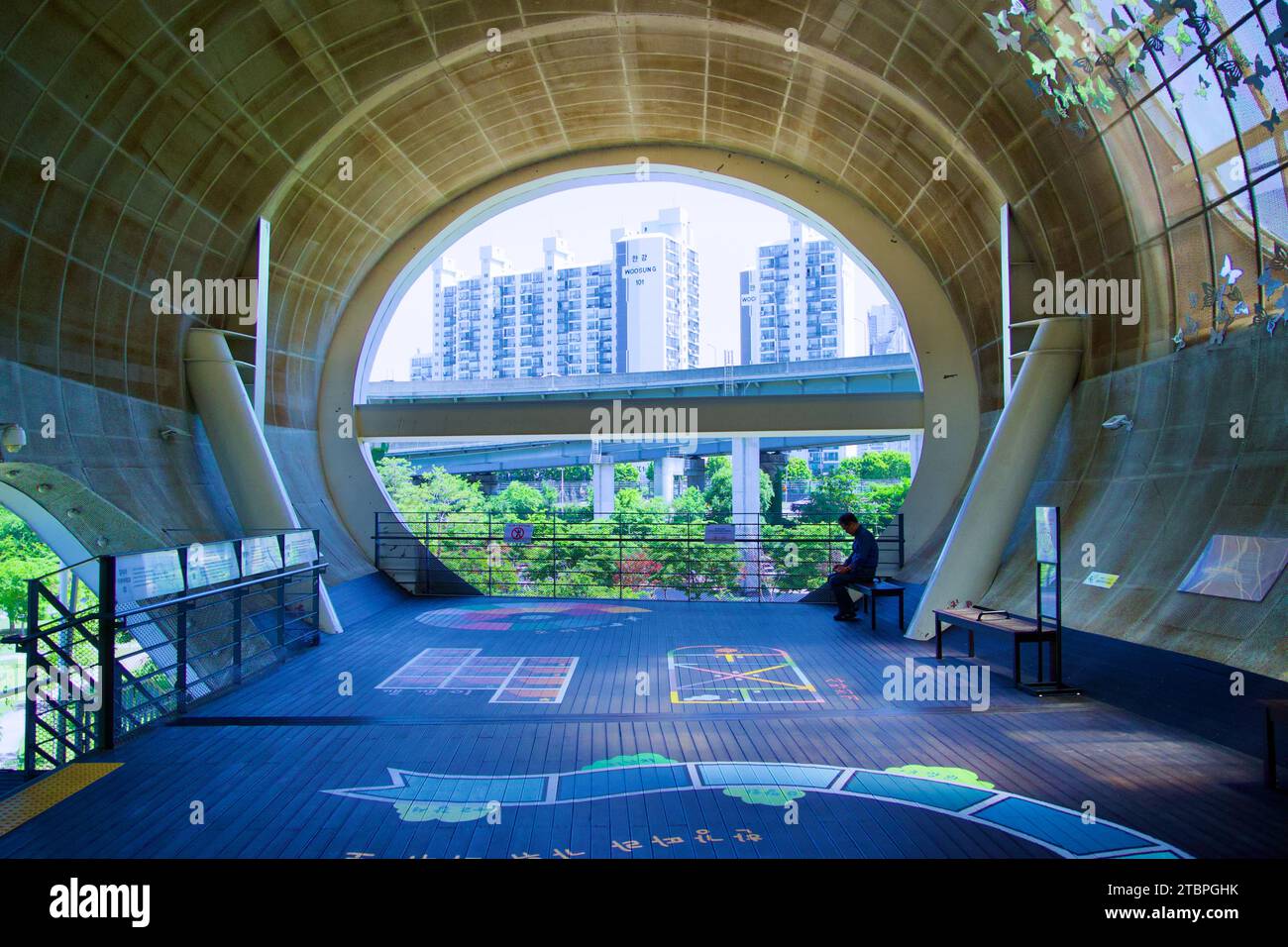 Das Innere des J-Bug Cultural Complex von Seoul bietet eine Mischung ...