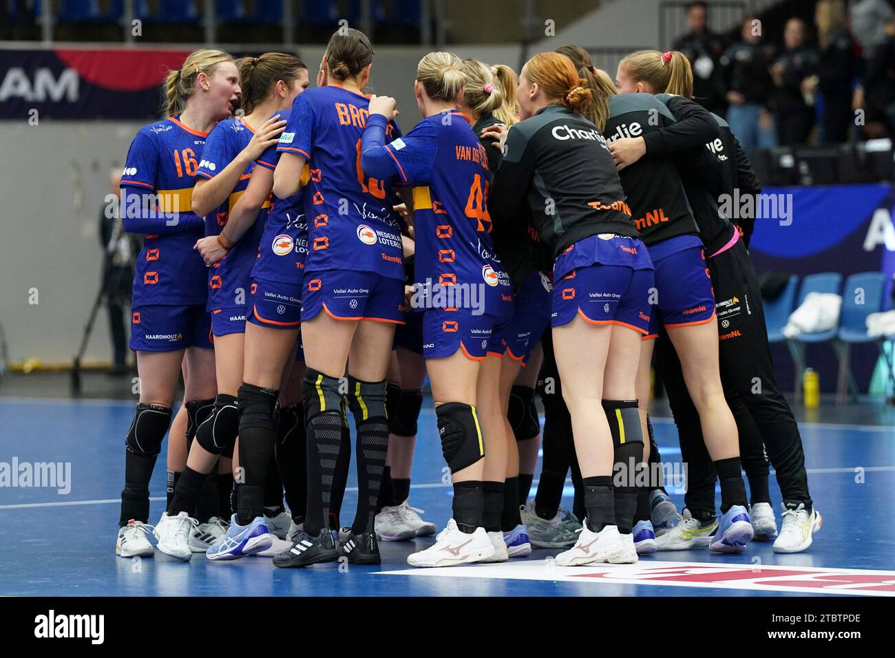 FREDRIKSHAVN, DÄNEMARK - 8. DEZEMBER: Laura van der Heijden ...