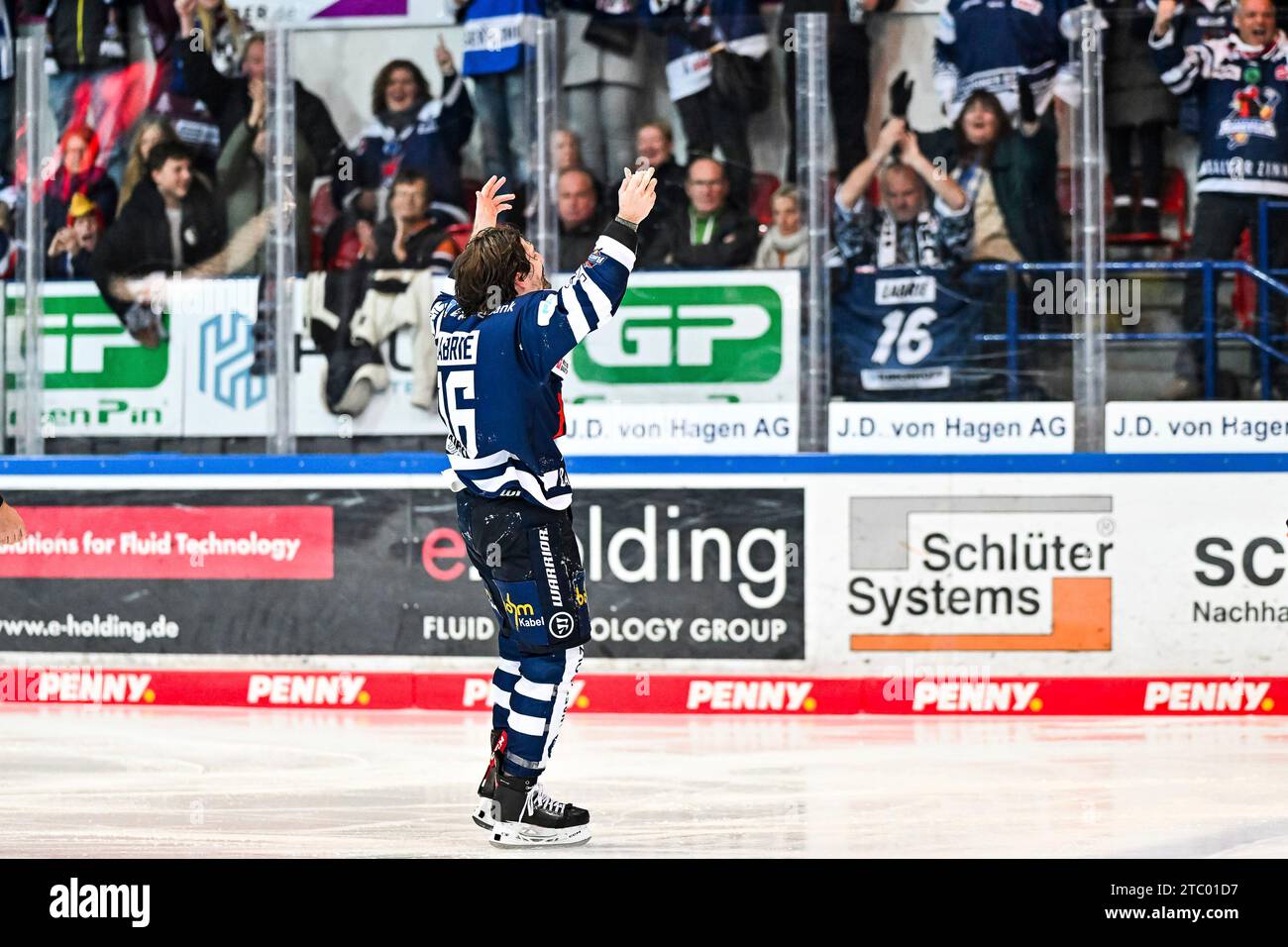 Iserlohn, Deutschland. Dezember 2023. Hubert Labrie (Iserlohn Roosters ...