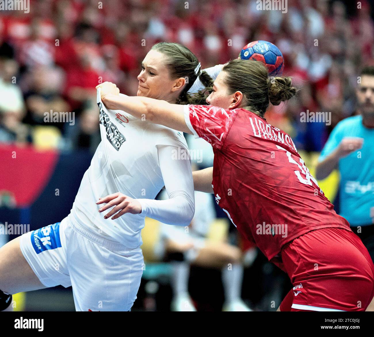 Anne Mette Hansen aus Dänemark während des IHF Handball-WM-Spiels der ...
