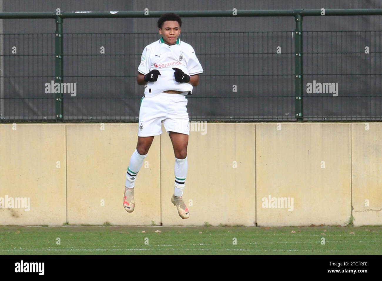 Mönchengladbach, Deutschland 09. Dezember 2023: B-Junioren-Bundesliga ...
