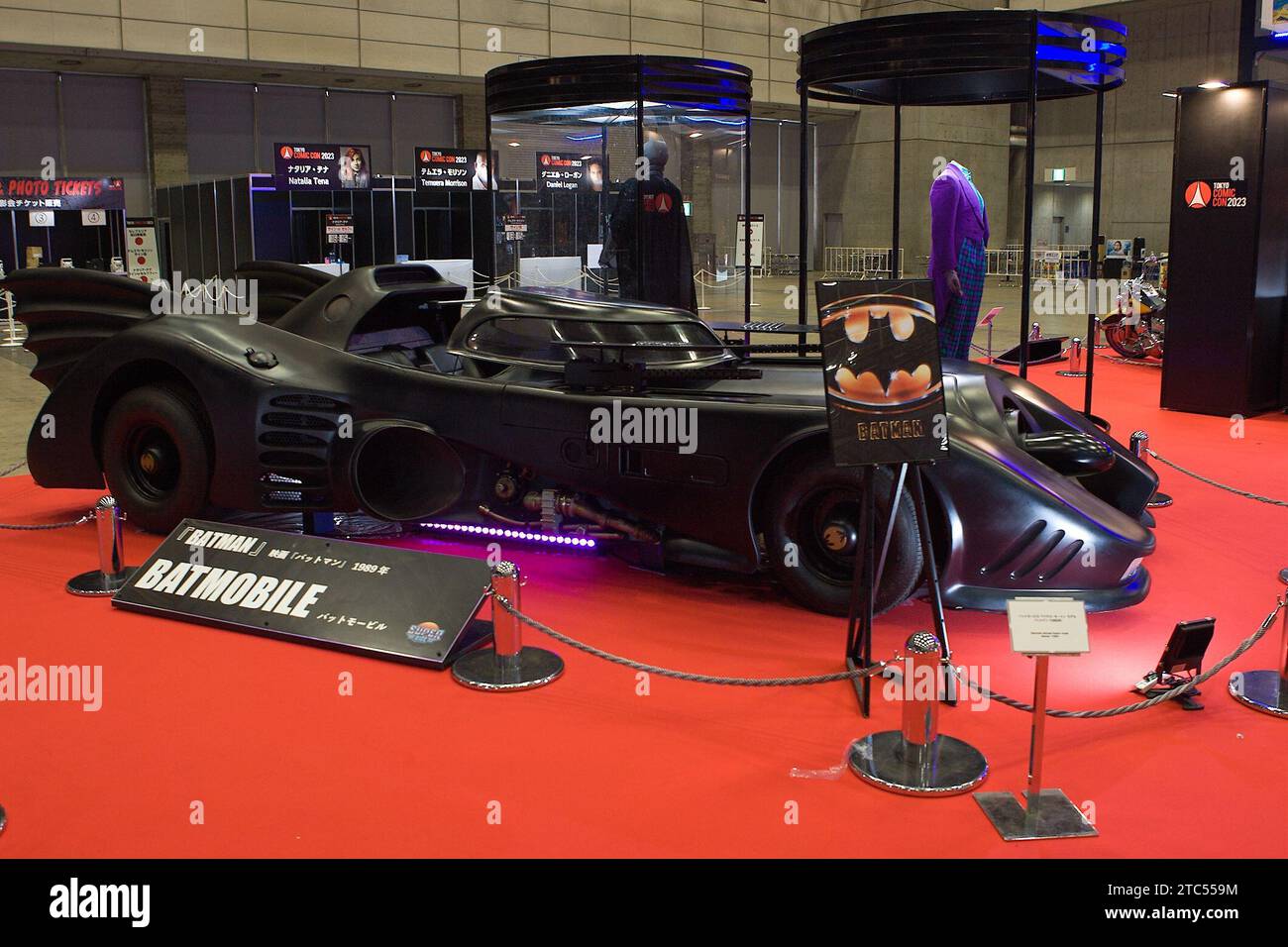 8. Dezember 2023, Tokio, Japan: Batman bat Mobile auf der Tokyo Comic ...