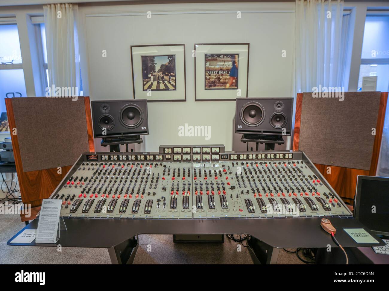 Die aufnahmekonsole der beatles abbey road -Fotos und -Bildmaterial in ...