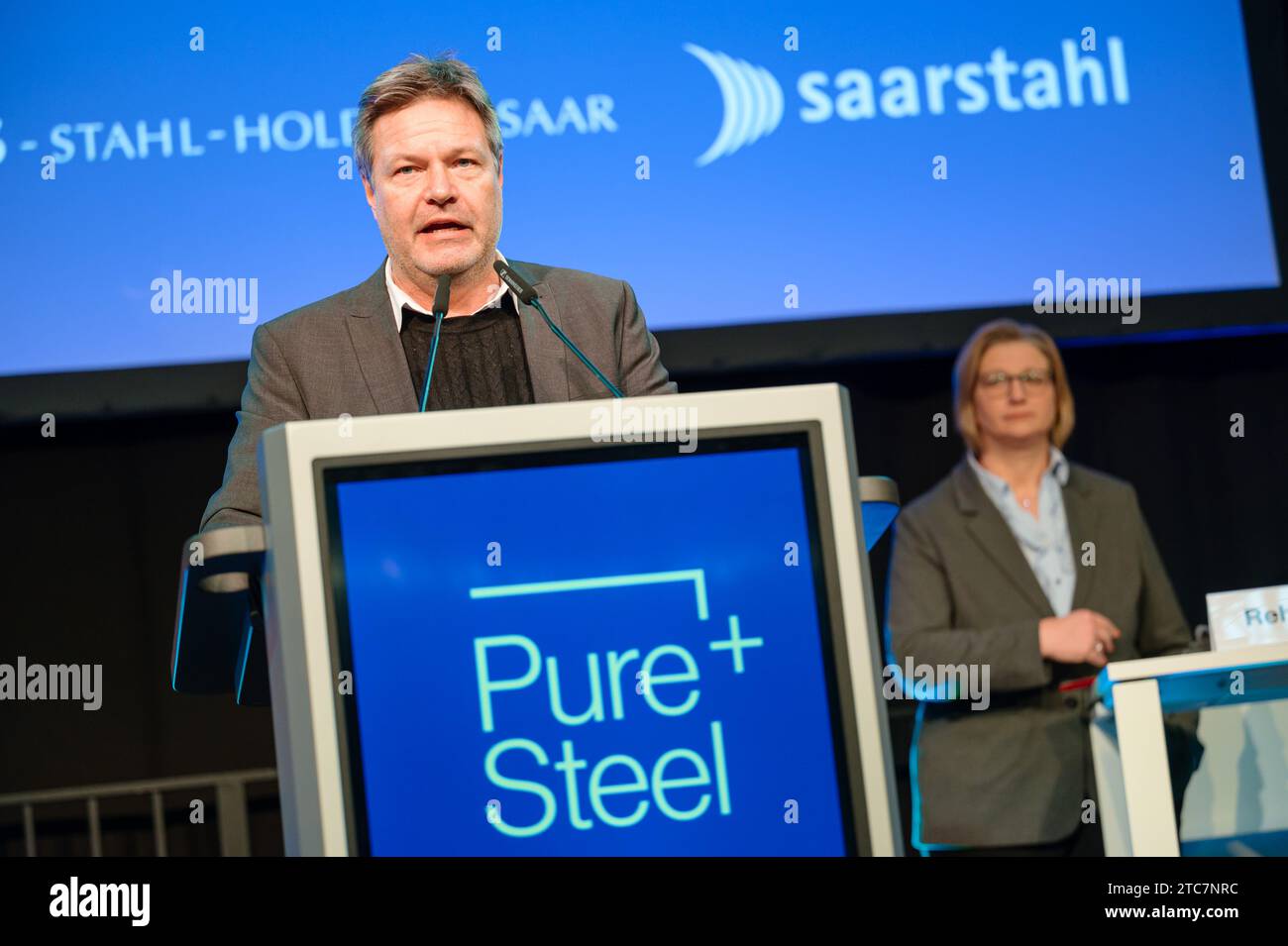 11. Dezember 2023, Saarland, Völklingen: Robert Habeck (Allianz 90/die ...