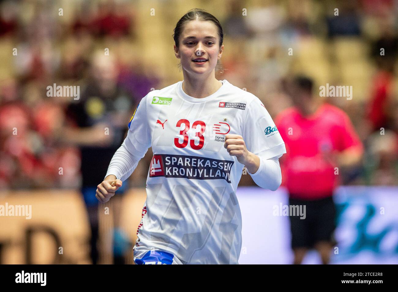 Herning, Dänemark. Dezember 2023. Emma Friis (33) aus Dänemark, die ...