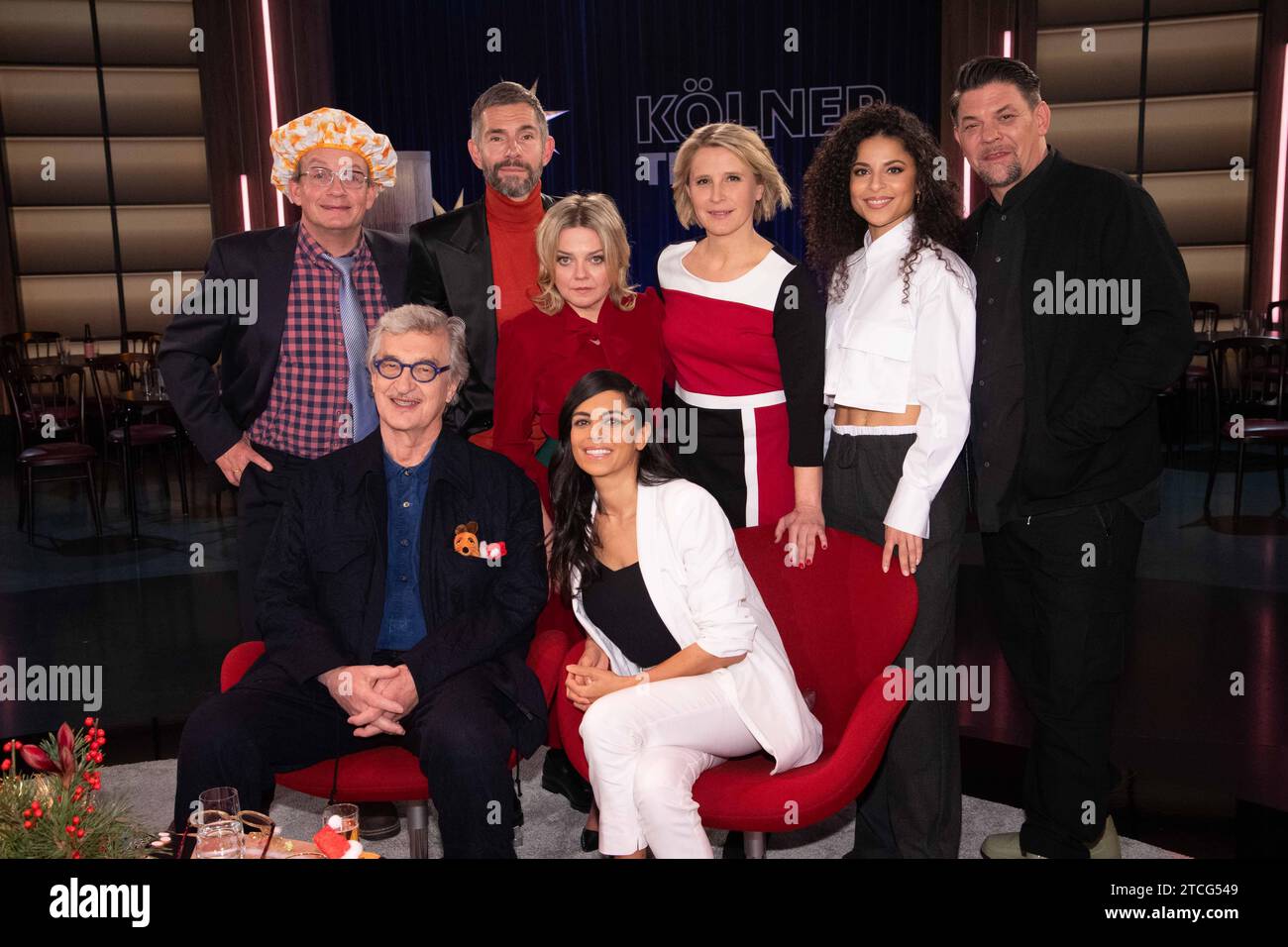 hintere Reihe von Links: Wigald BONING, Comedian, Micky BEISENHERZ ...