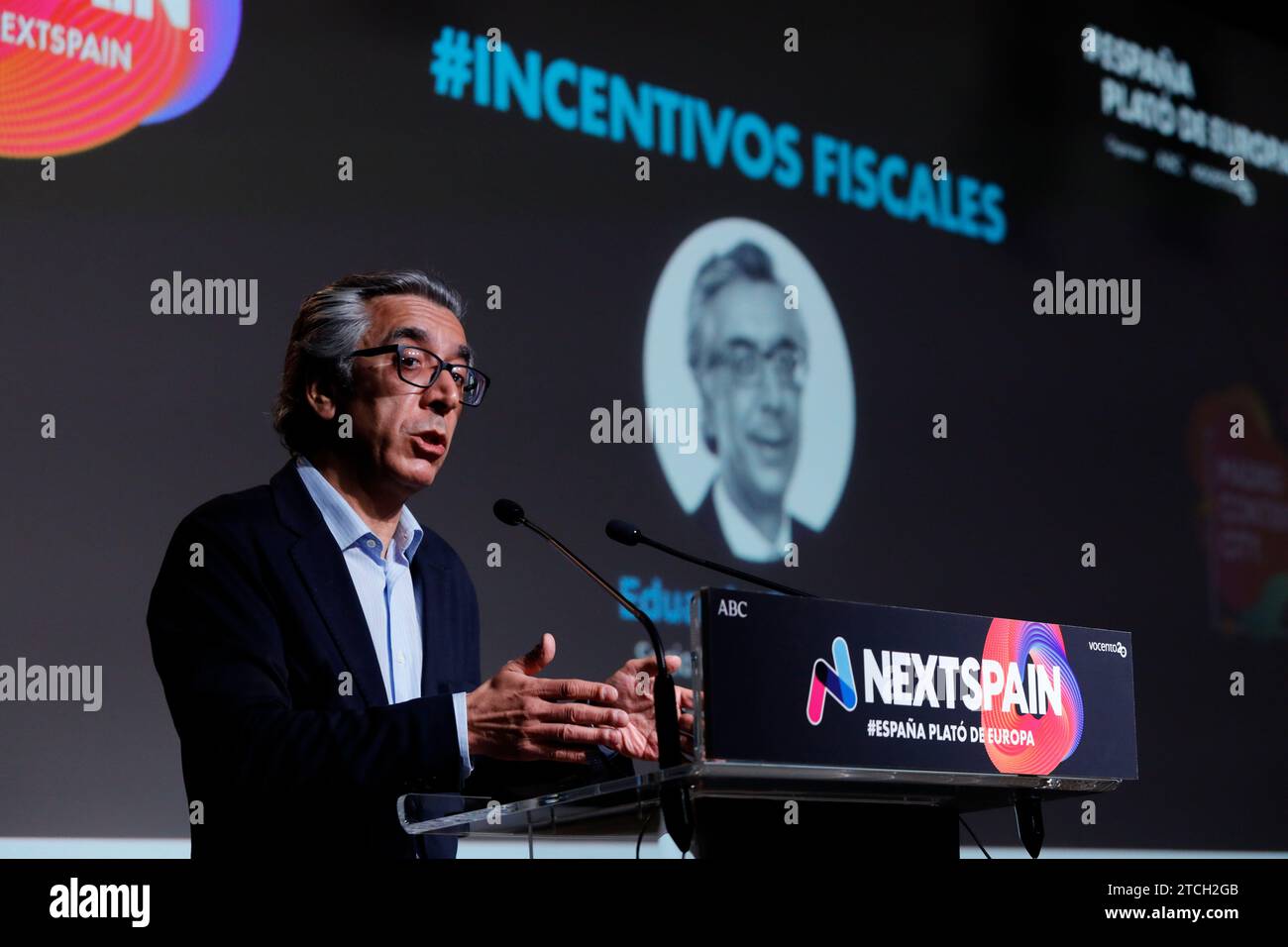 Eduardo cosmen del riego -Fotos und -Bildmaterial in hoher Auflösung ...