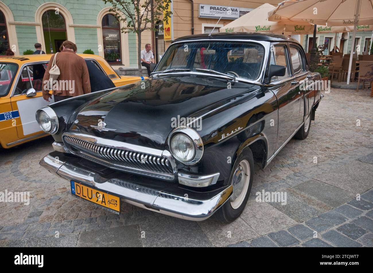 Volga gaz 21 soviet car -Fotos und -Bildmaterial in hoher Auflösung – Alamy