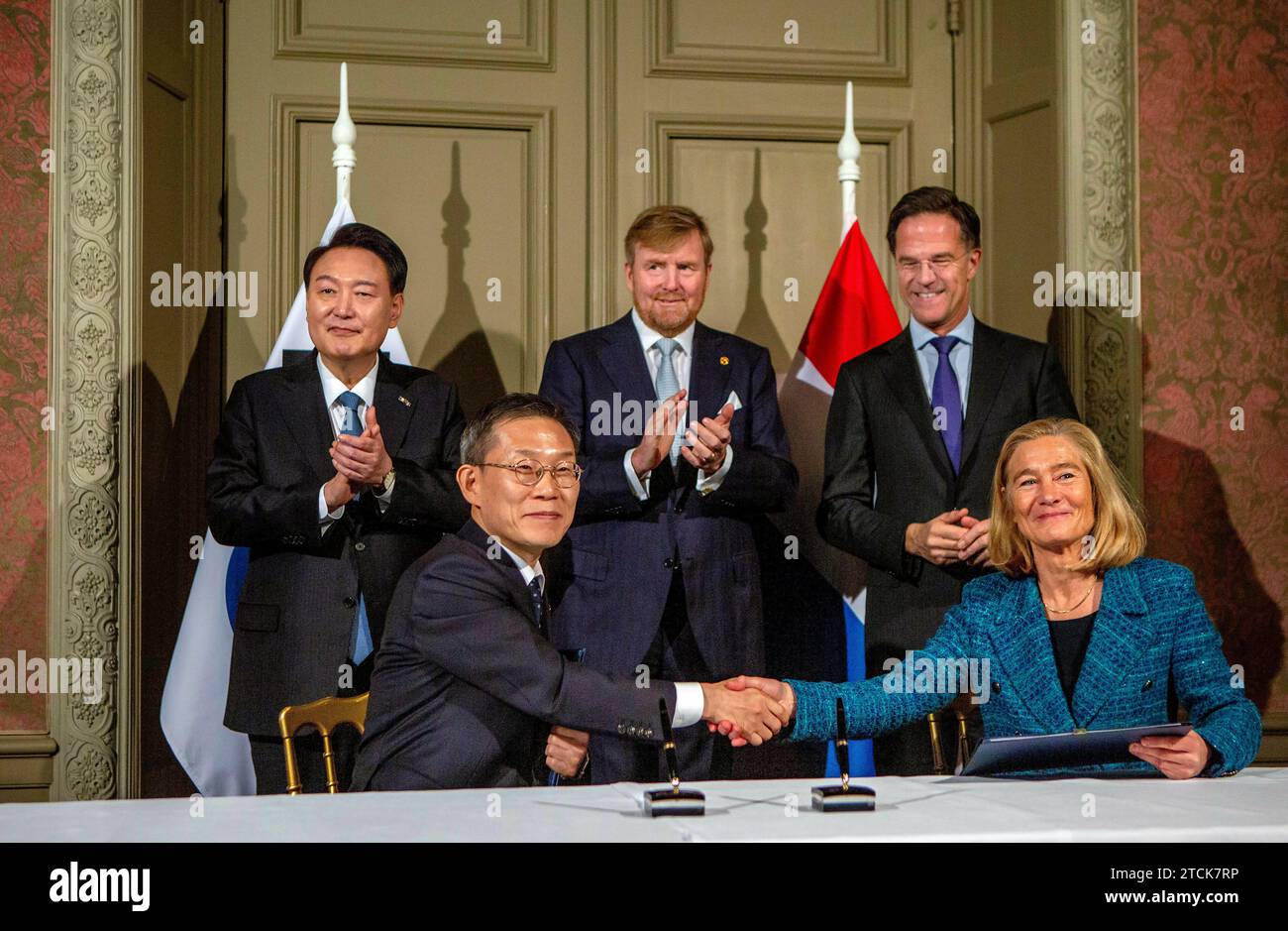König Willem-Alexander von den Niederlanden und Präsident Yoon Suk Yeol ...
