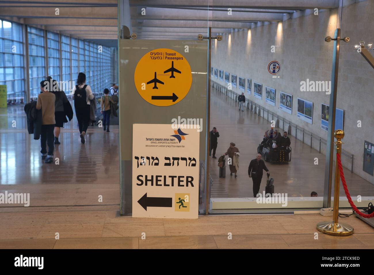 München, Deutschland. Dezember 2023. Ein Schild mit der Aufschrift ...