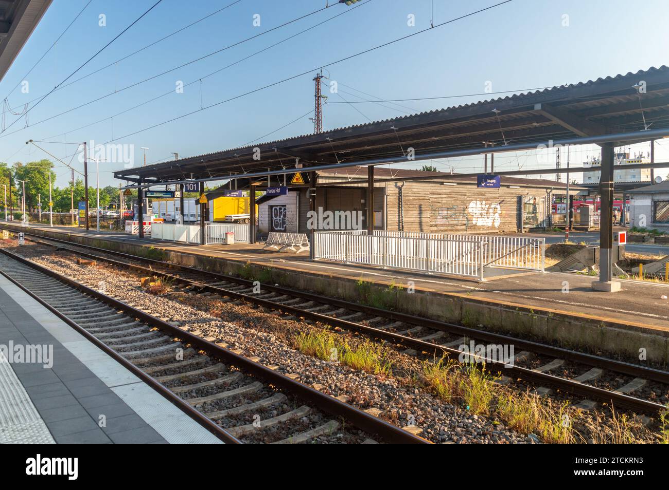 Hanau bahnhof -Fotos und -Bildmaterial in hoher Auflösung – Alamy