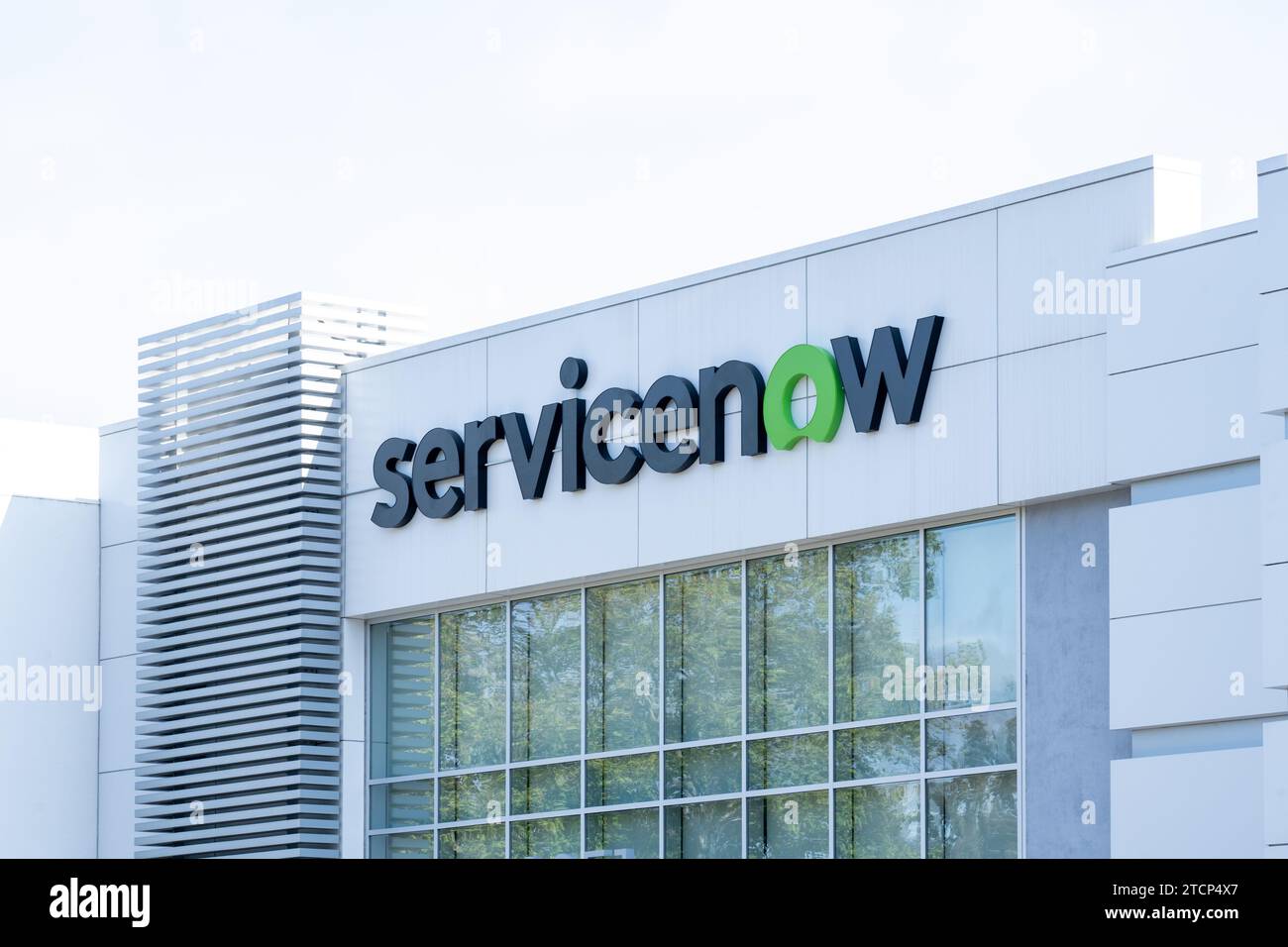 Servicenow logo -Fotos und -Bildmaterial in hoher Auflösung – Alamy