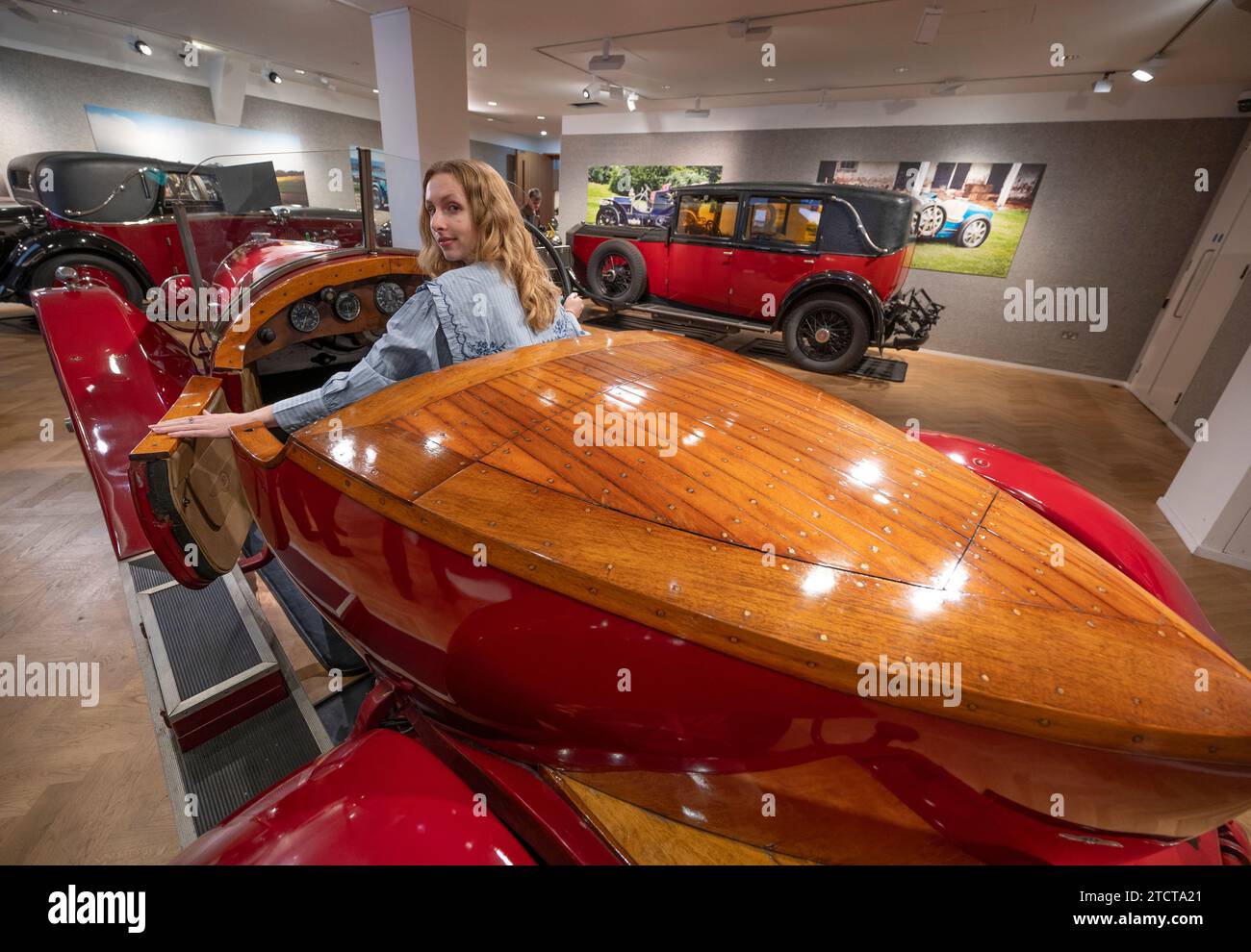 London, Großbritannien. Dezember 2023. Der Bond Street Sale, Important ...