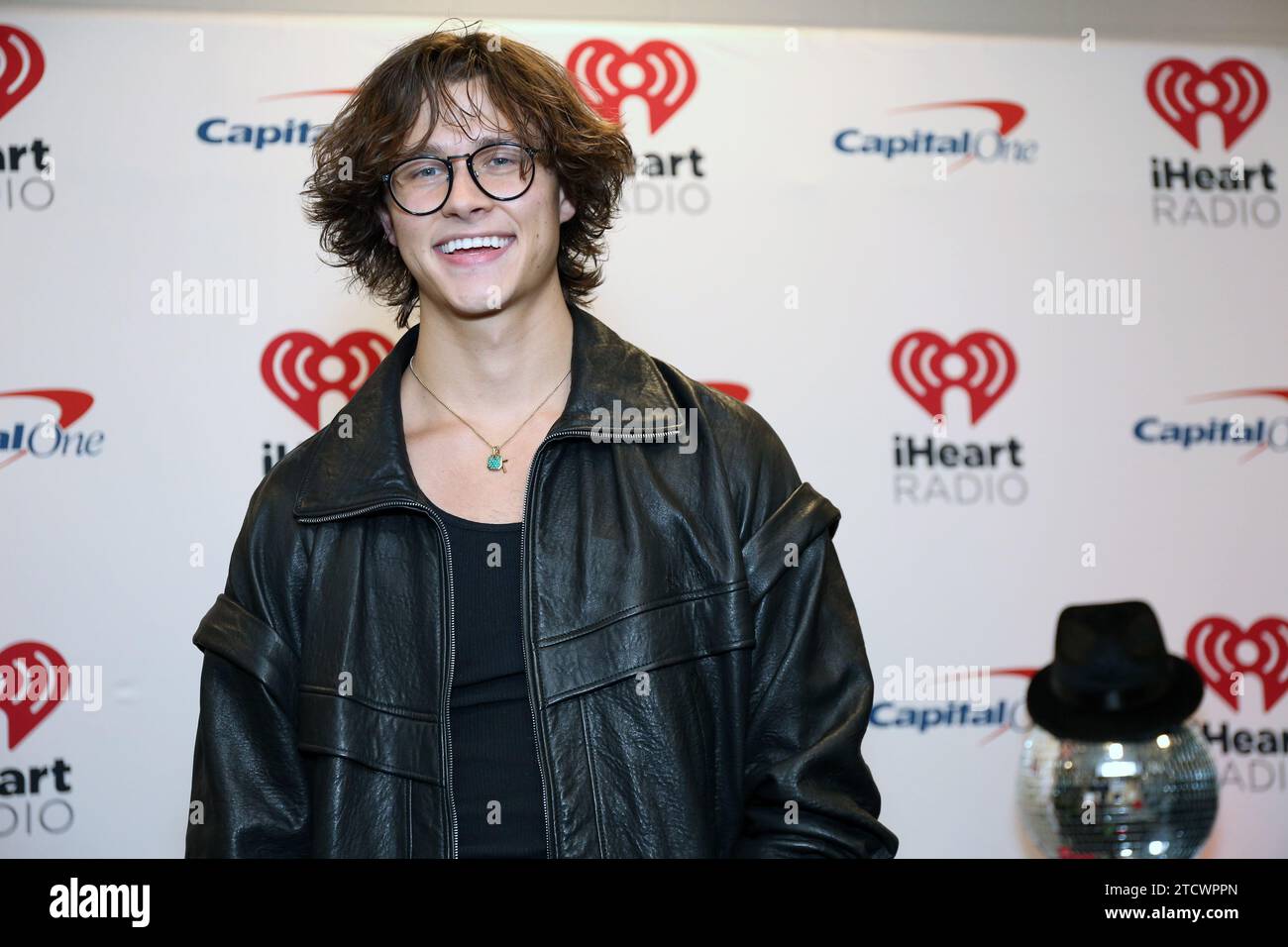 PHILADELPHIA, PA 12. DEZEMBER: David Kushner Backstage beim Q102 Jingle ...