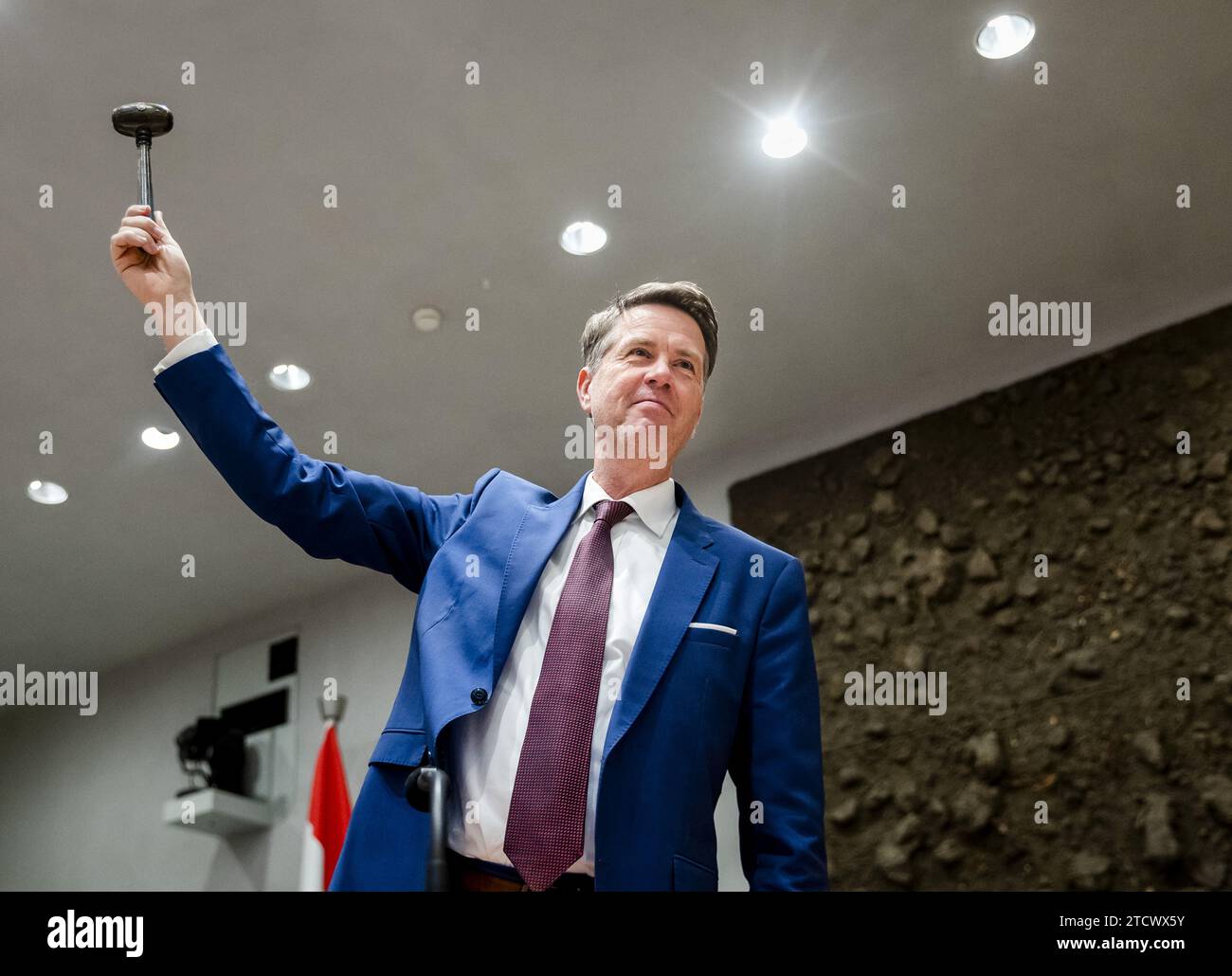 DER HAAG - Martin Bosma (PVV) wurde nach einer Debatte im ...