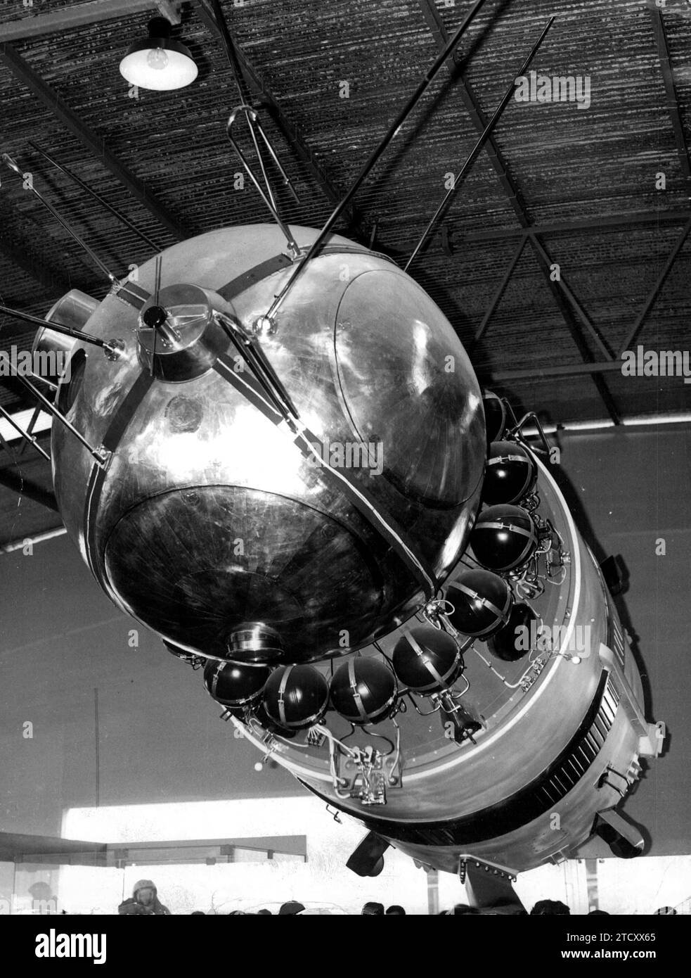 12/31/1966. Vostock kosmisches Schiff. Ein einsitziger Satellit ...