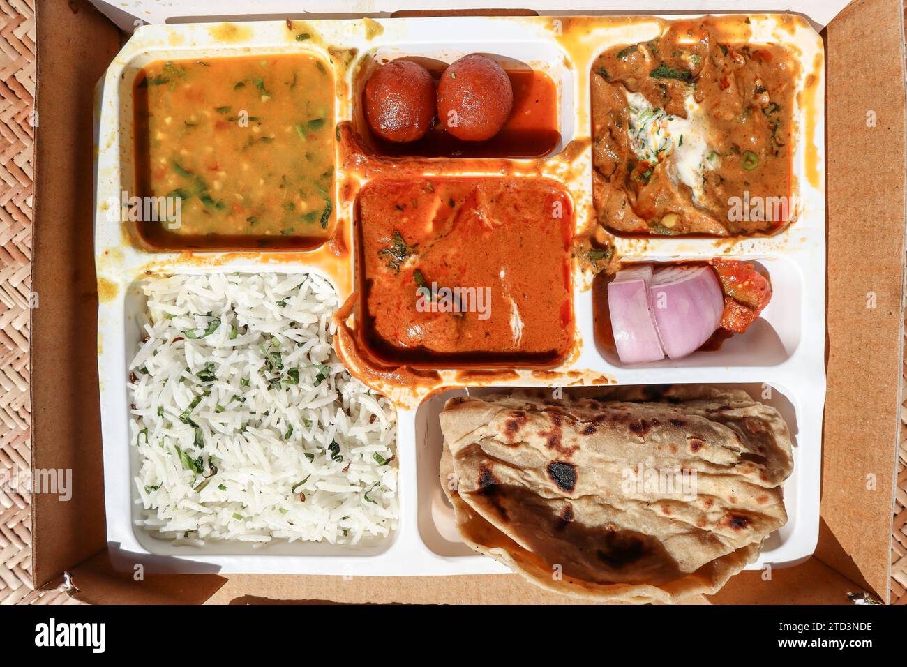 Roti thali -Fotos und -Bildmaterial in hoher Auflösung – Alamy