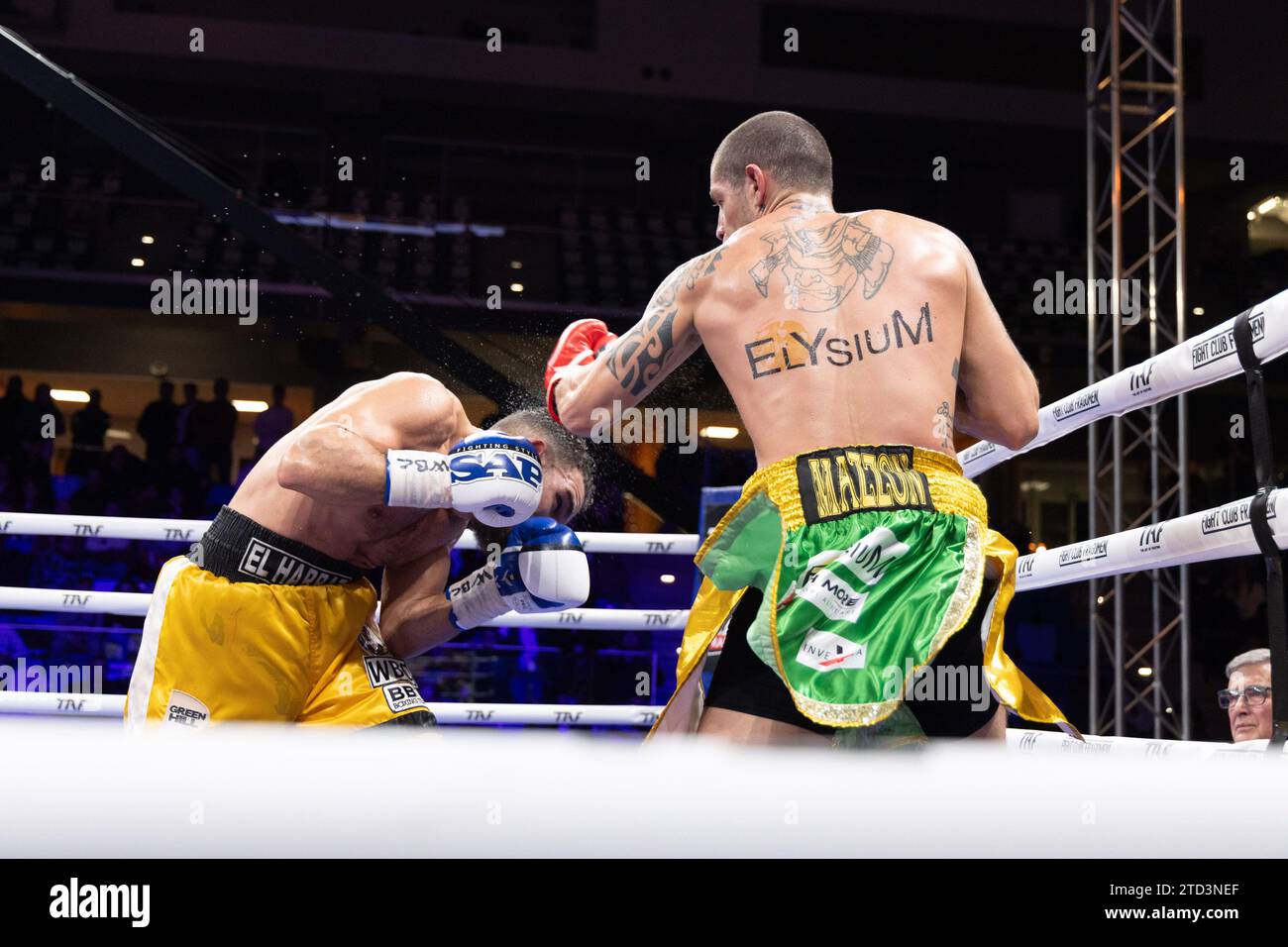 WBC Mediterranean Titel - 15.12/2023 â€“ Allianz Cloud Arena Milan â€“ Mazzon vs El Harraz ...