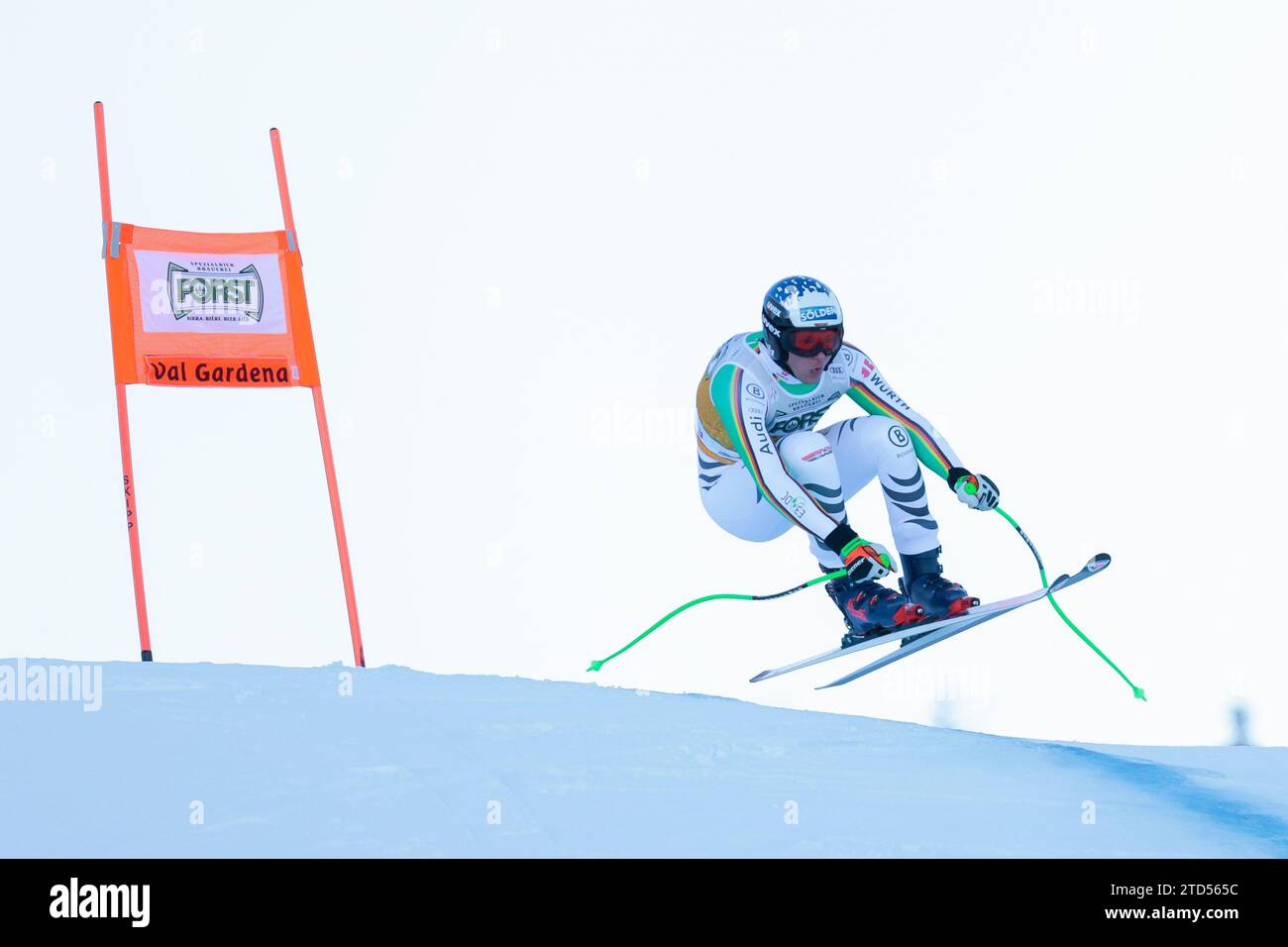 ALPINSKI - FIS WC 2023-2024 Herren-Weltmeisterschaft Abfahrtsbild zeigt ...