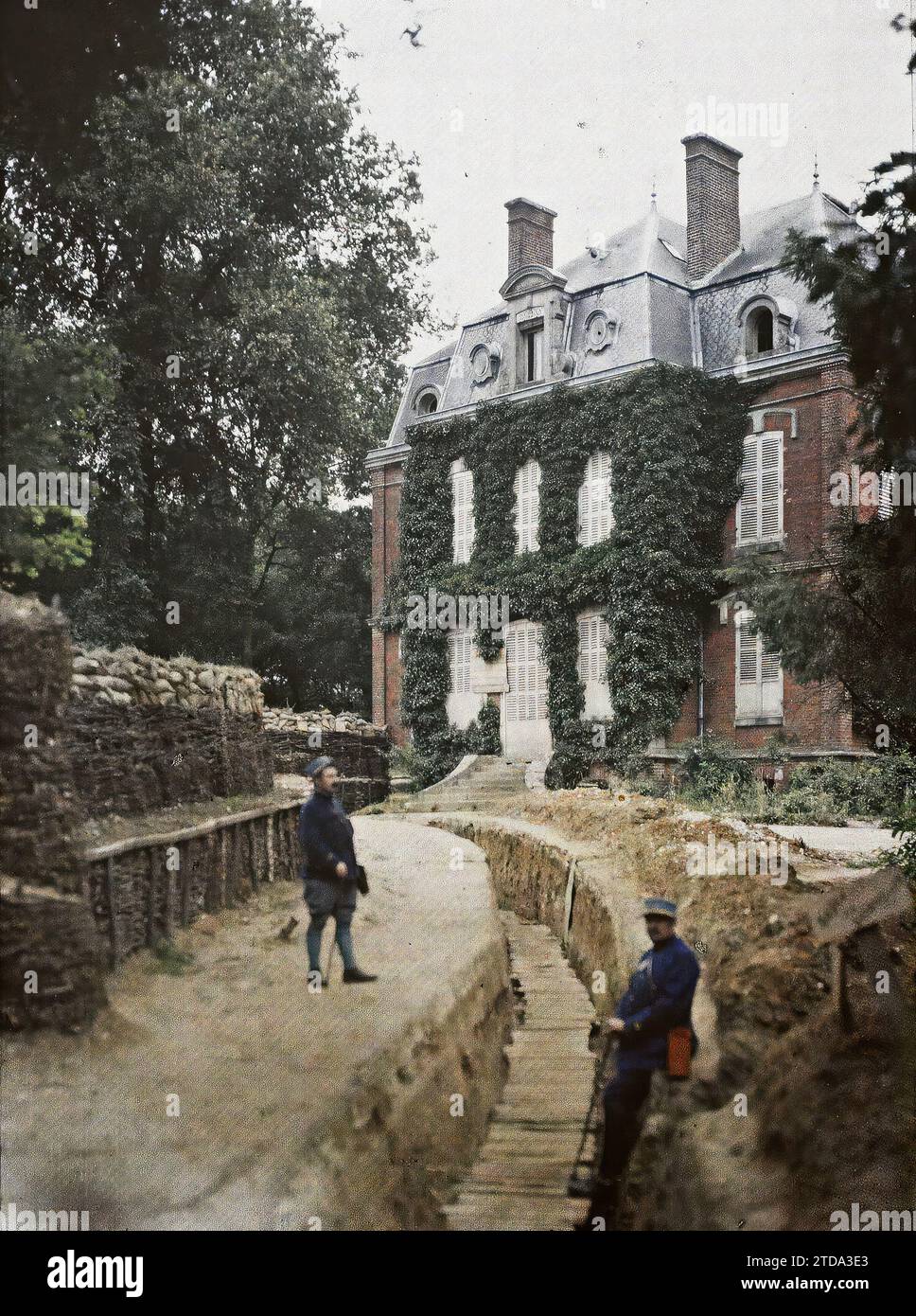 Conchy-les-Pots, Oise, Picardy, Frankreich, Bekleidung, Bauwesen ...