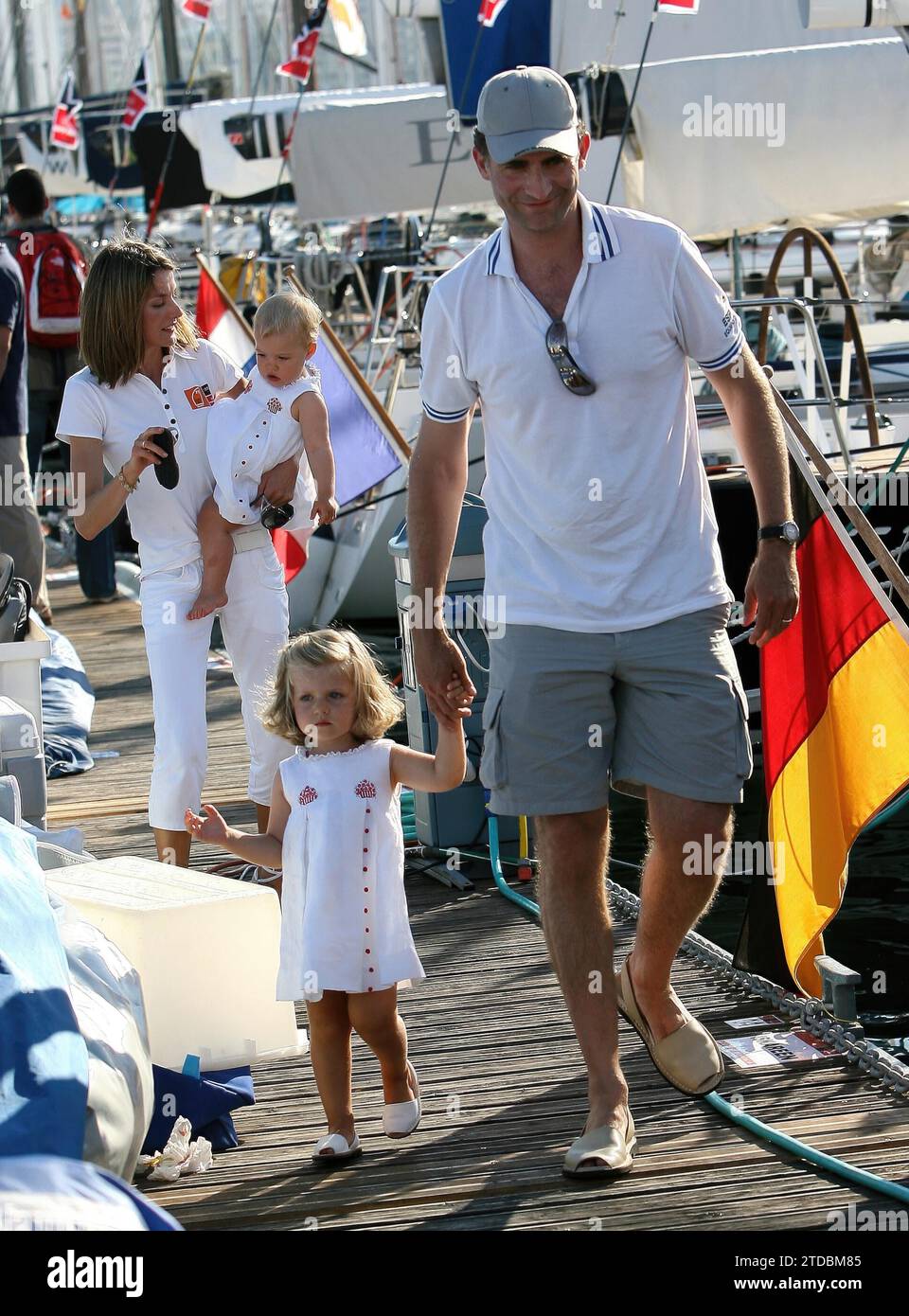 07/28/2008. Palma de Mallorca, 29-7-08.-SM die Königin mit Ssaarr, den ...