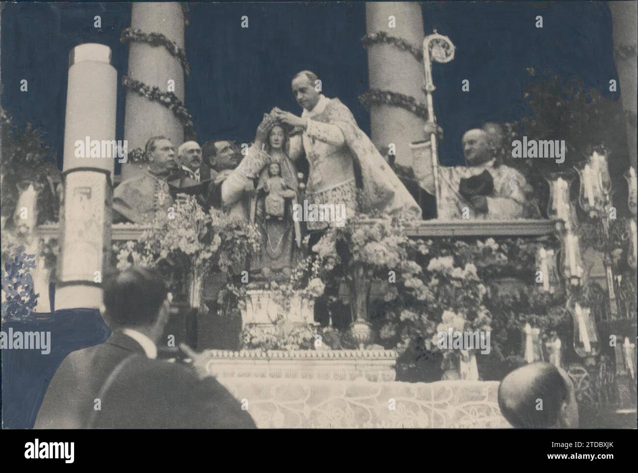 04/30/1923. Sieg. Krönung der Patronin von Álava. Der präkonisierte ...