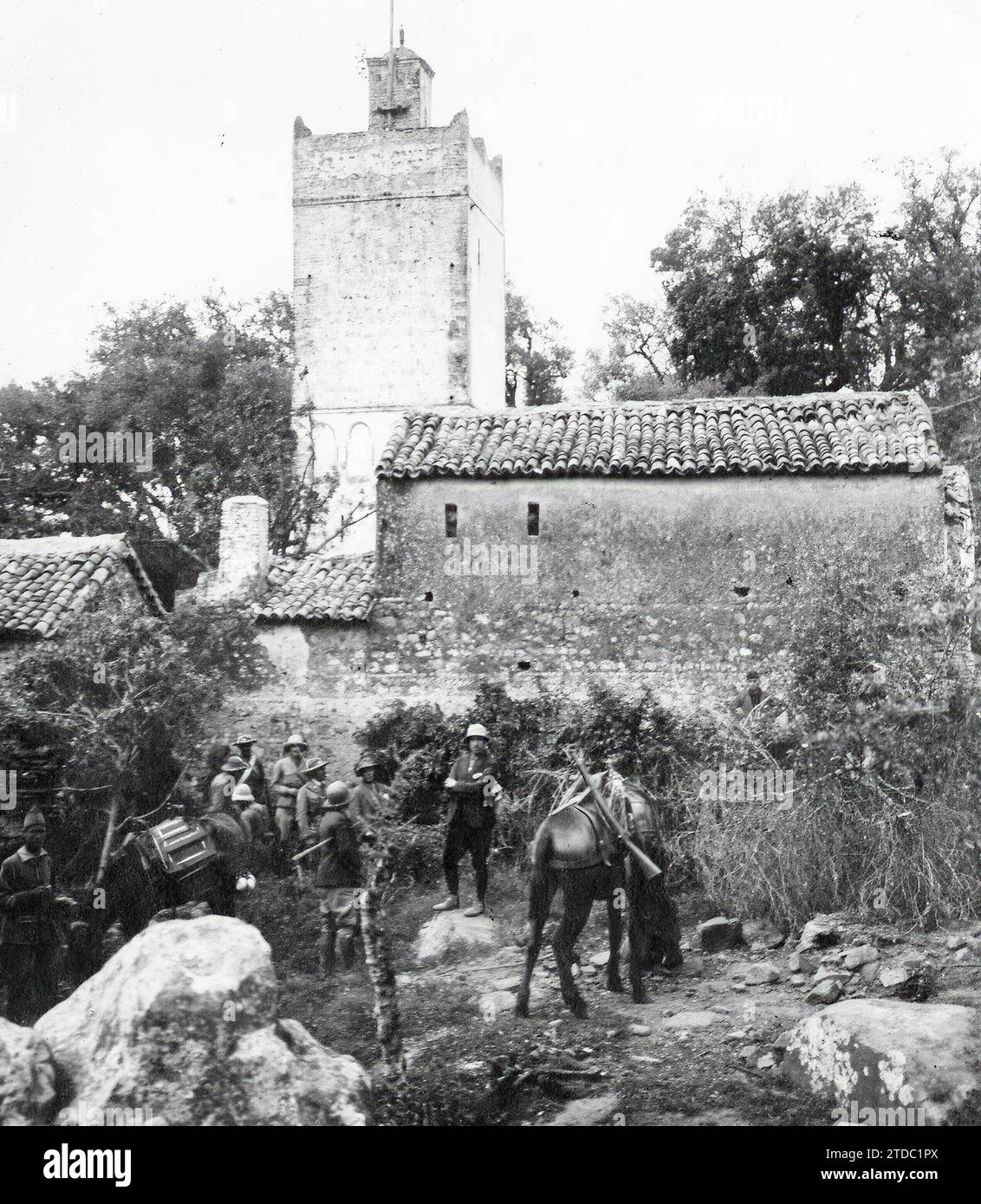 05/13/1922. Marokko. Die Einnahme von Tazarut. Moschee und Turm der ...