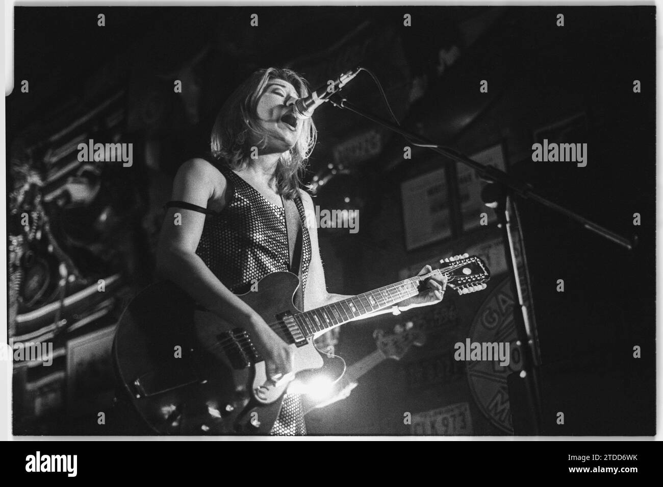 MIKI BERENYI, LUSH, 1996: Miki Berenyi von der britischen Band Lush ...