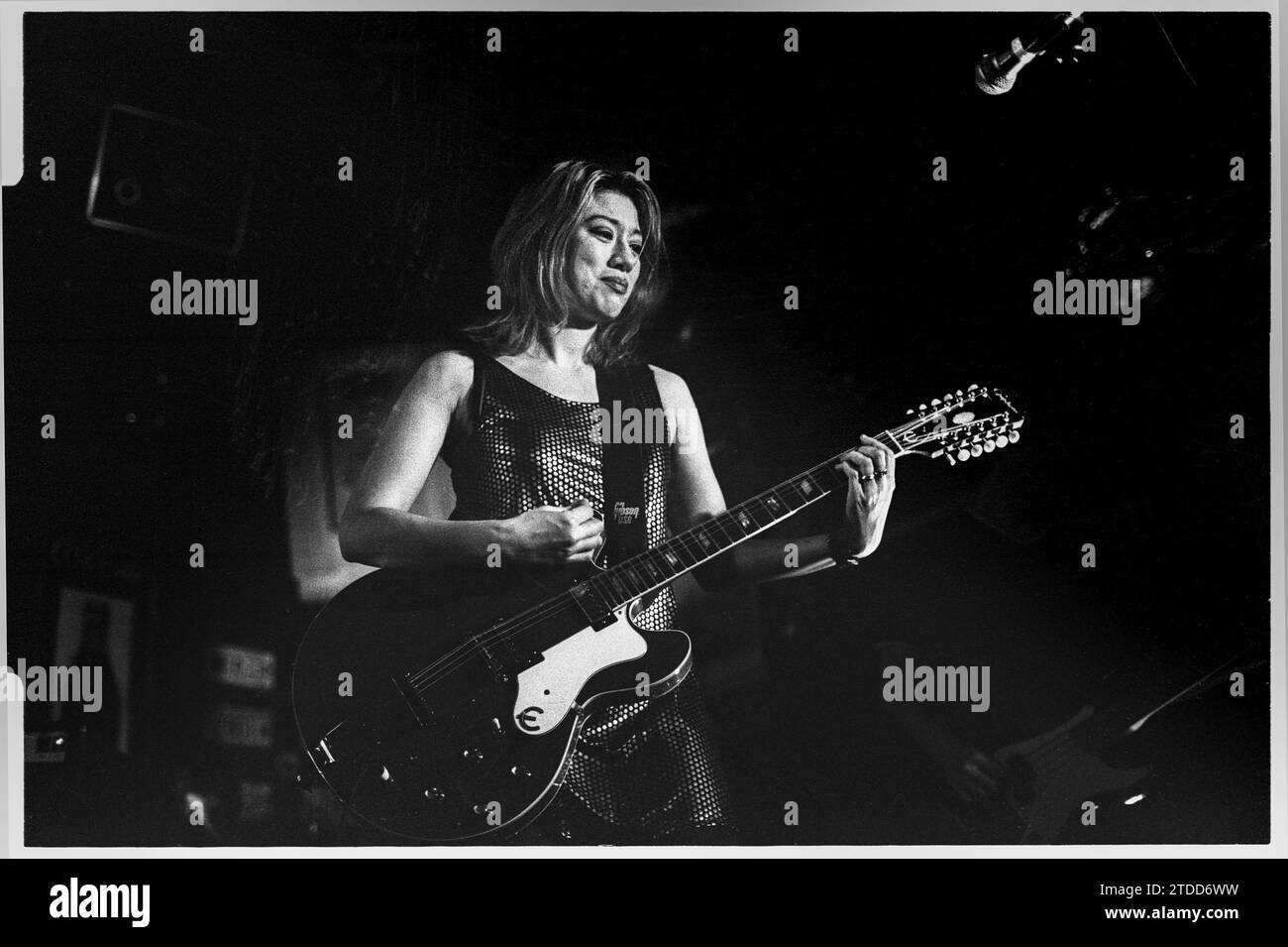 MIKI BERENYI, LUSH, 1996: Miki Berenyi von der britischen Band Lush ...