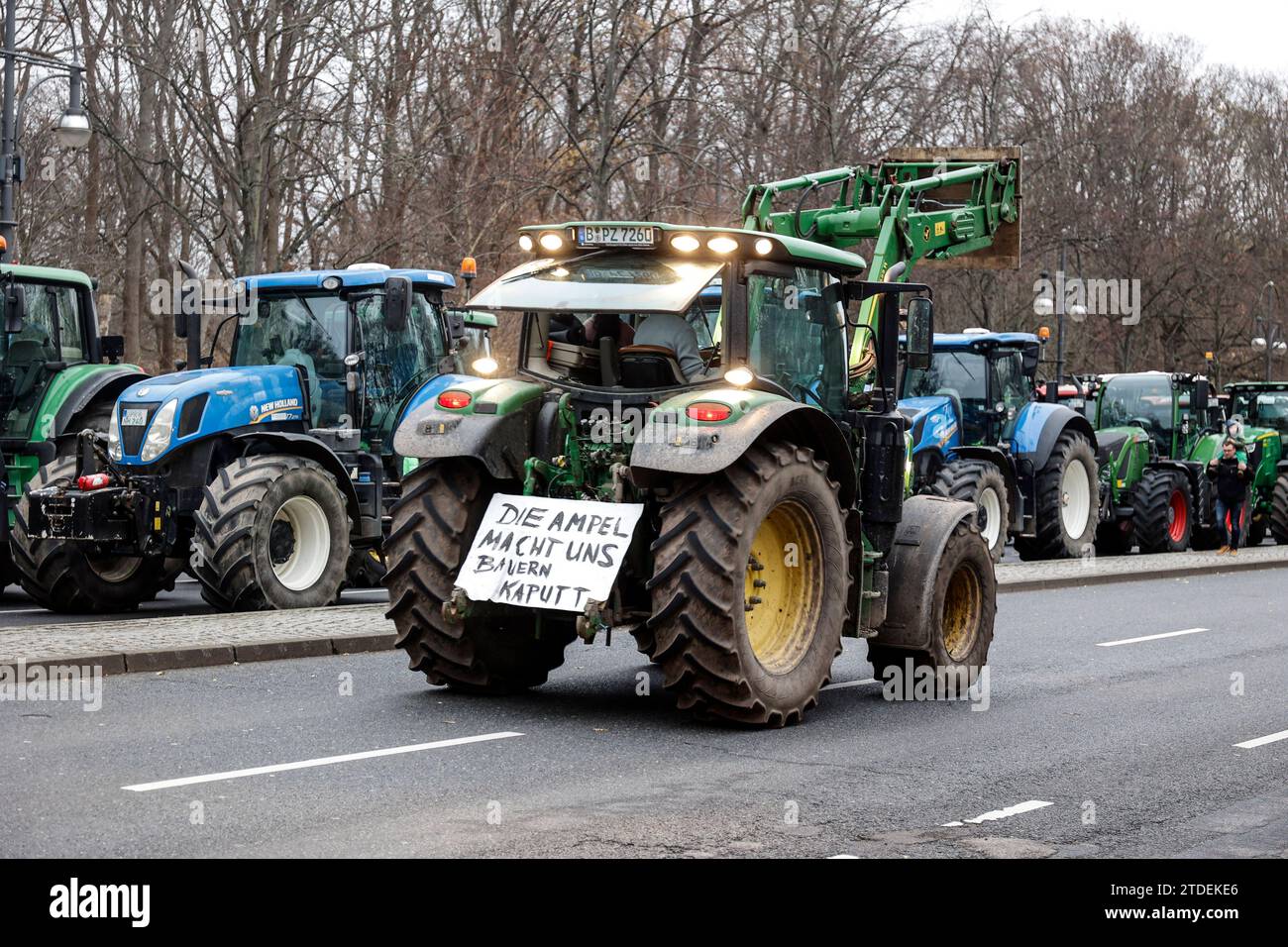 Diesel demo -Fotos und -Bildmaterial in hoher Auflösung – Alamy