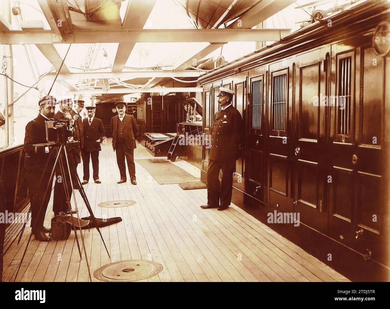Kiel (Deutschland), Juni 1907. An Bord der 'Princesse Alice'. Kaiser ...