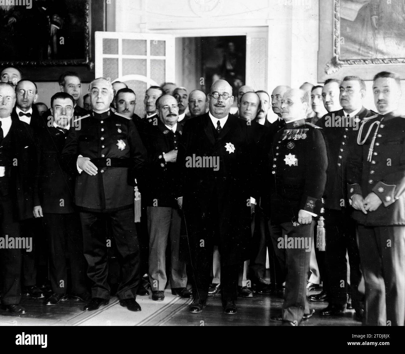 10/13/1926. Madrid. In Richtung Carabineros. Der Generaldirektor, Herr ...