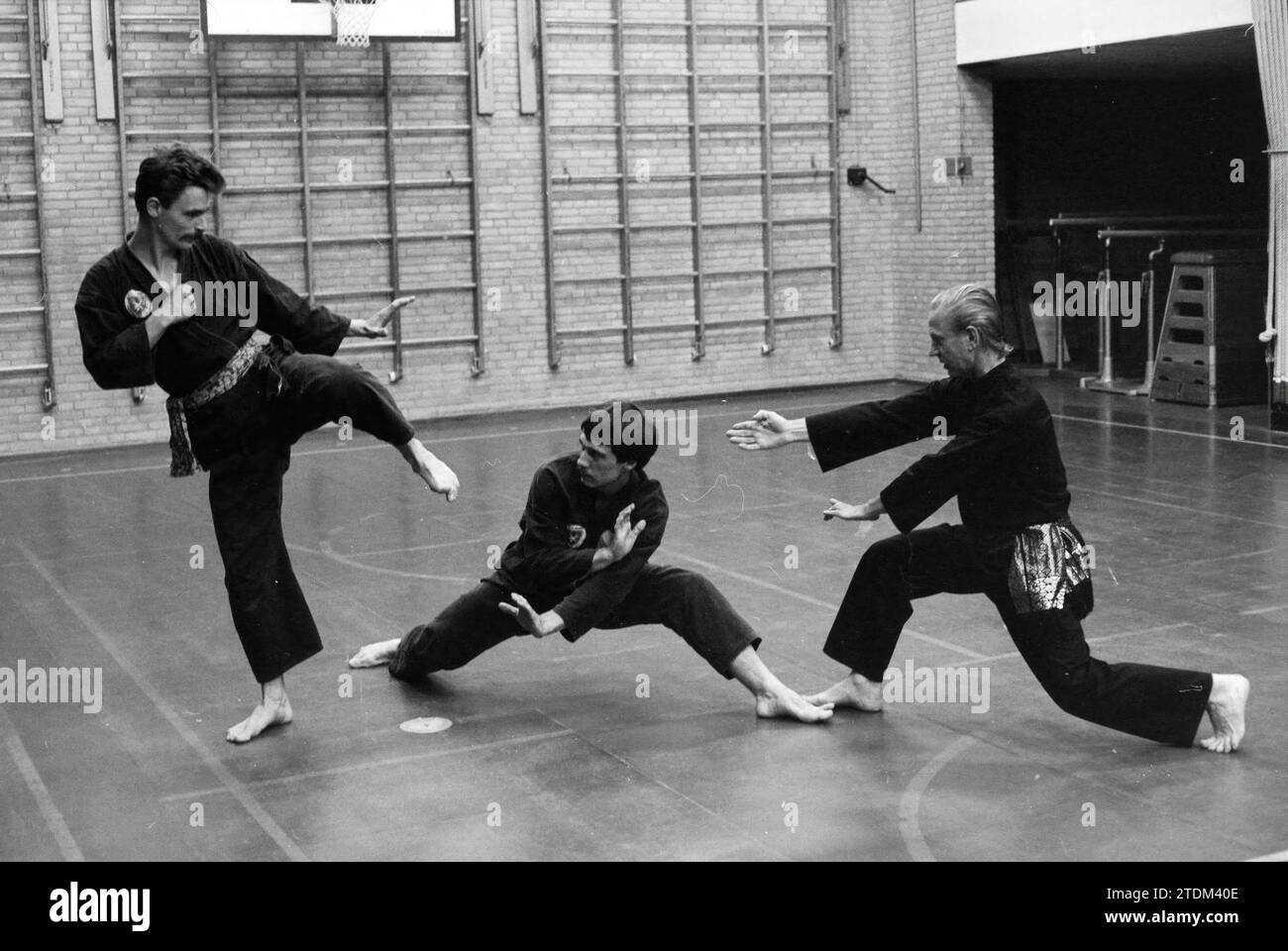 Kampfkunst Pencak silat, Fighting and Arging, 10-05-1989, Whizgle News ...
