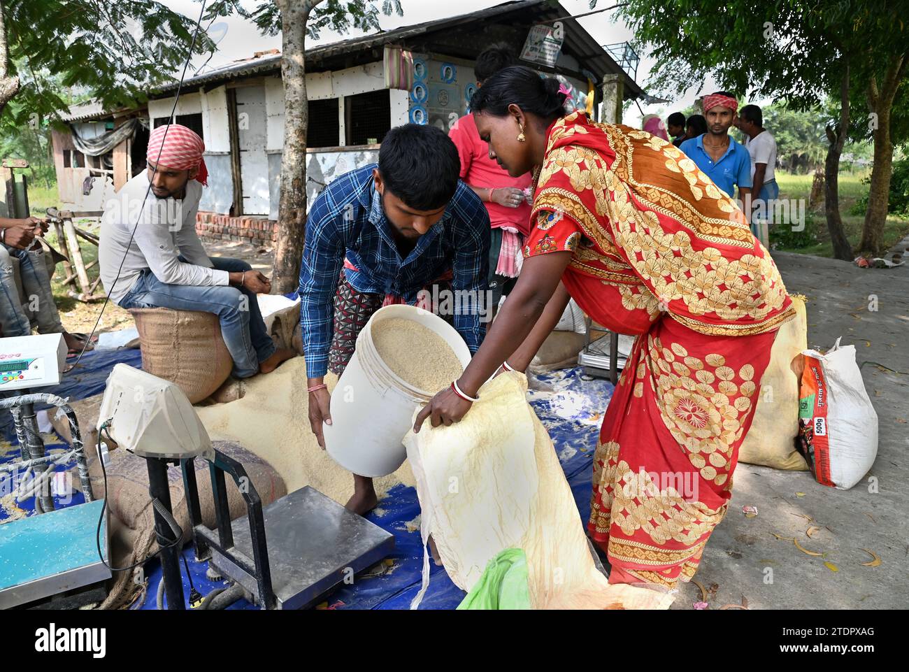 „Duare Ration“ oder „Ration vor der Haustür“, um die Basis zu erreichen ...