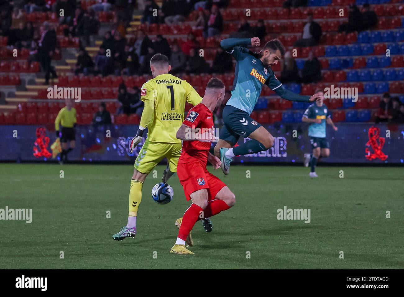 Unterhaching, Deutschland. Dezember 2023. Felix Gebhardt (SSV Jahn ...