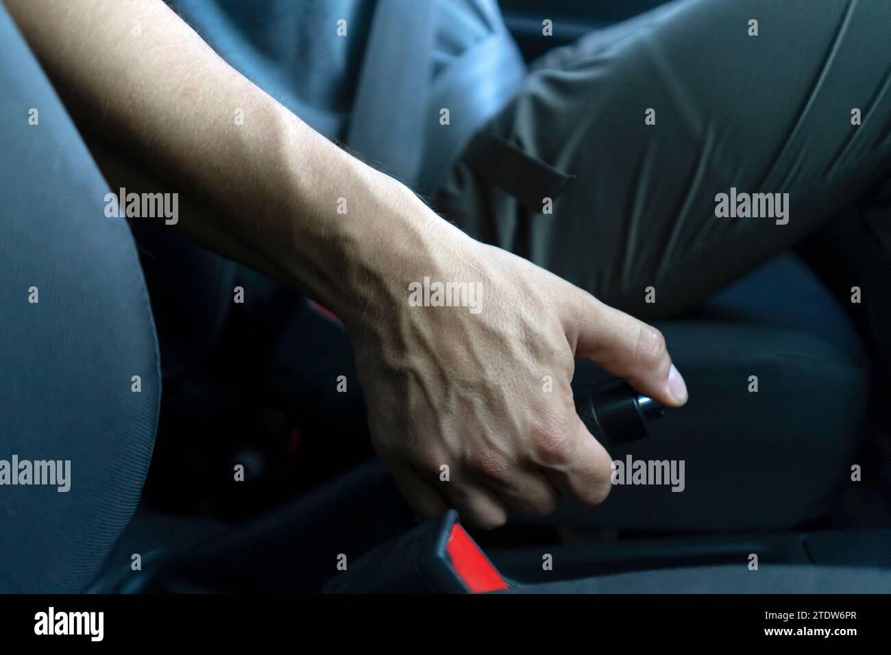 Auto handbremse -Fotos und -Bildmaterial in hoher Auflösung – Alamy