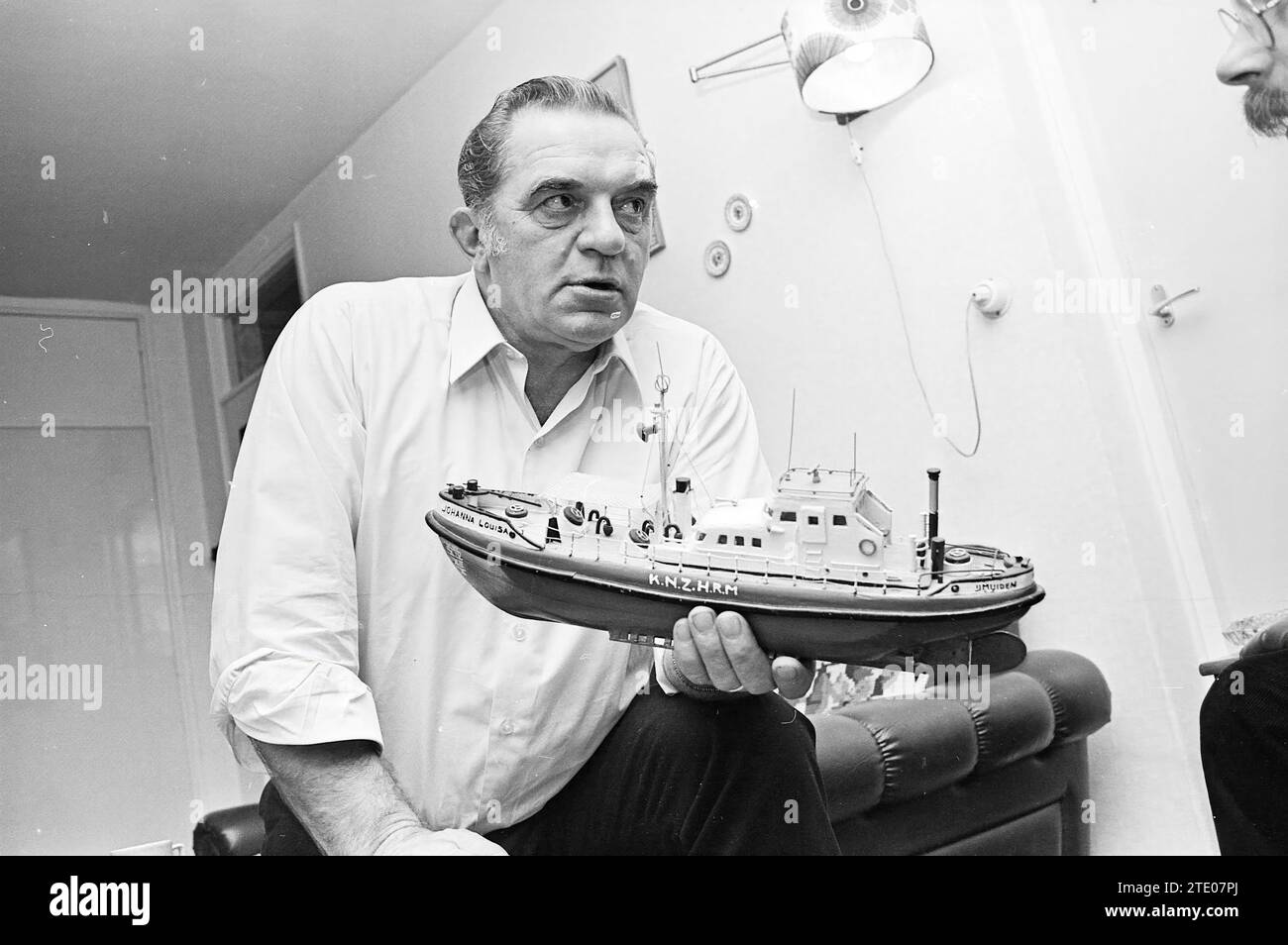 Leen 't Hart, Rettungsboot-Skipper, Personen, 15. 11. 1974, Whizgle News aus der Vergangenheit ...