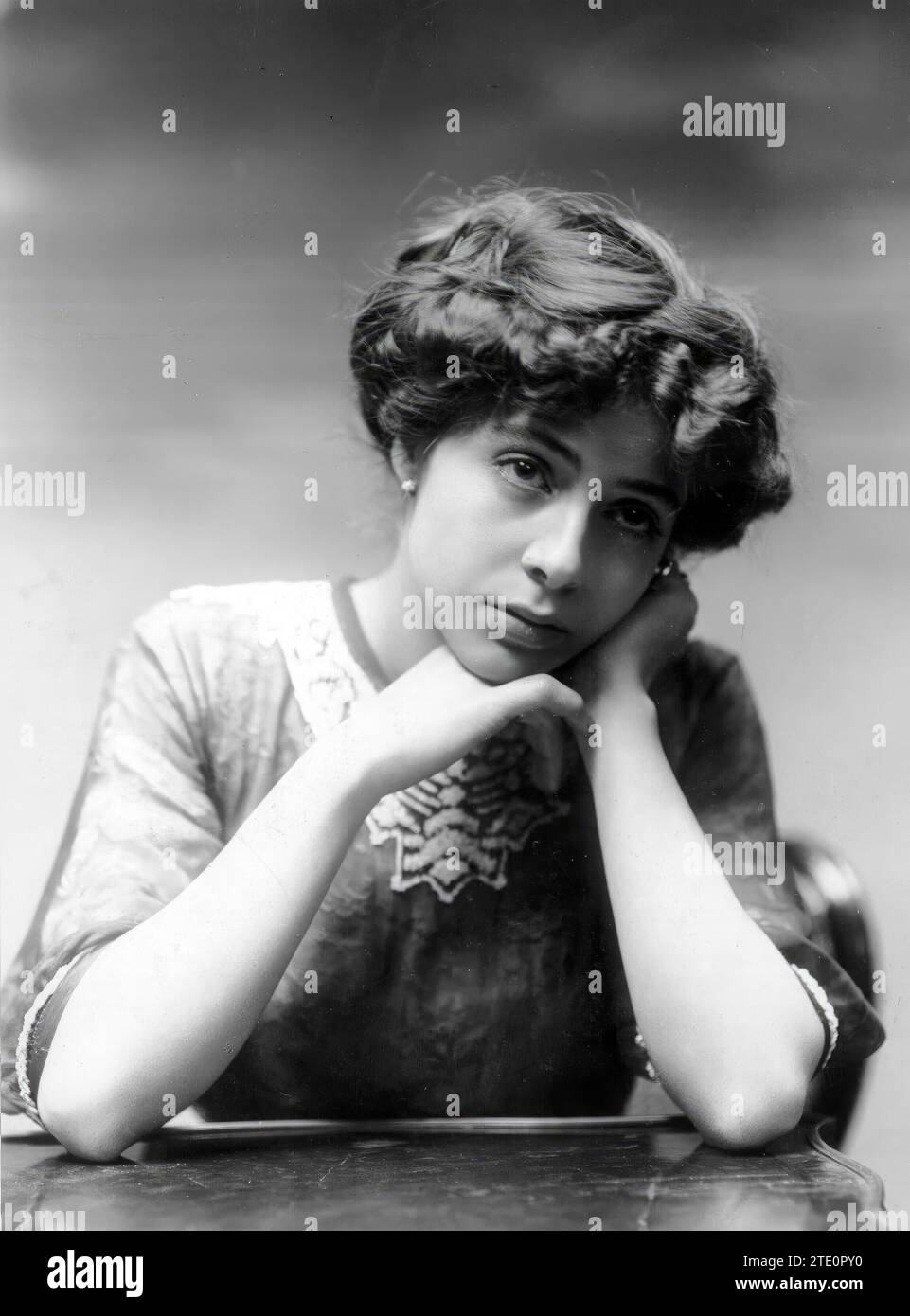 04/30/1912. Die illustre Schauspielerin Catalina Bárcena, die ihren ...