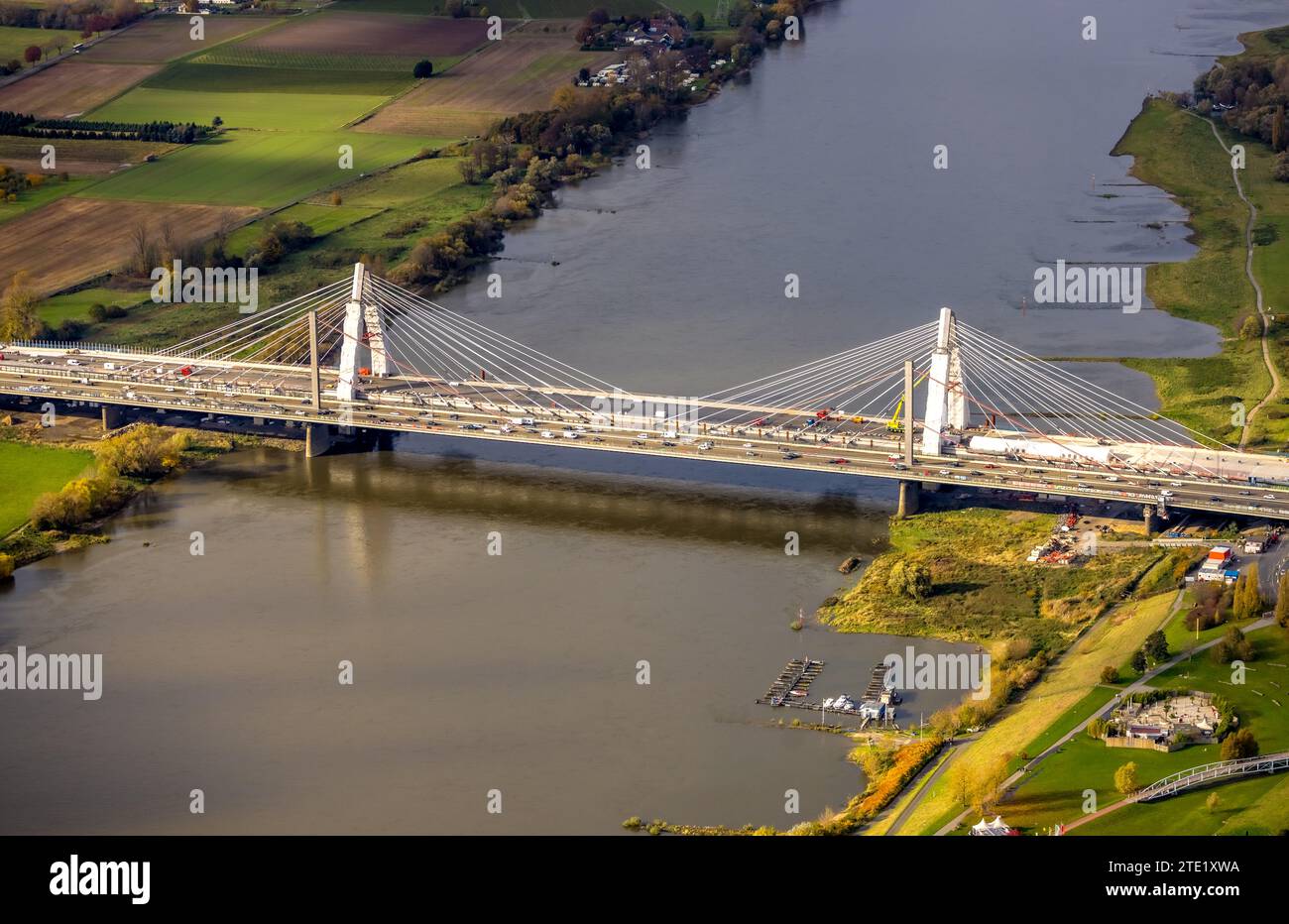 Luftaufnahme, Baustelle Rheinbrücke Leverkusen der Autobahn A1 über den ...