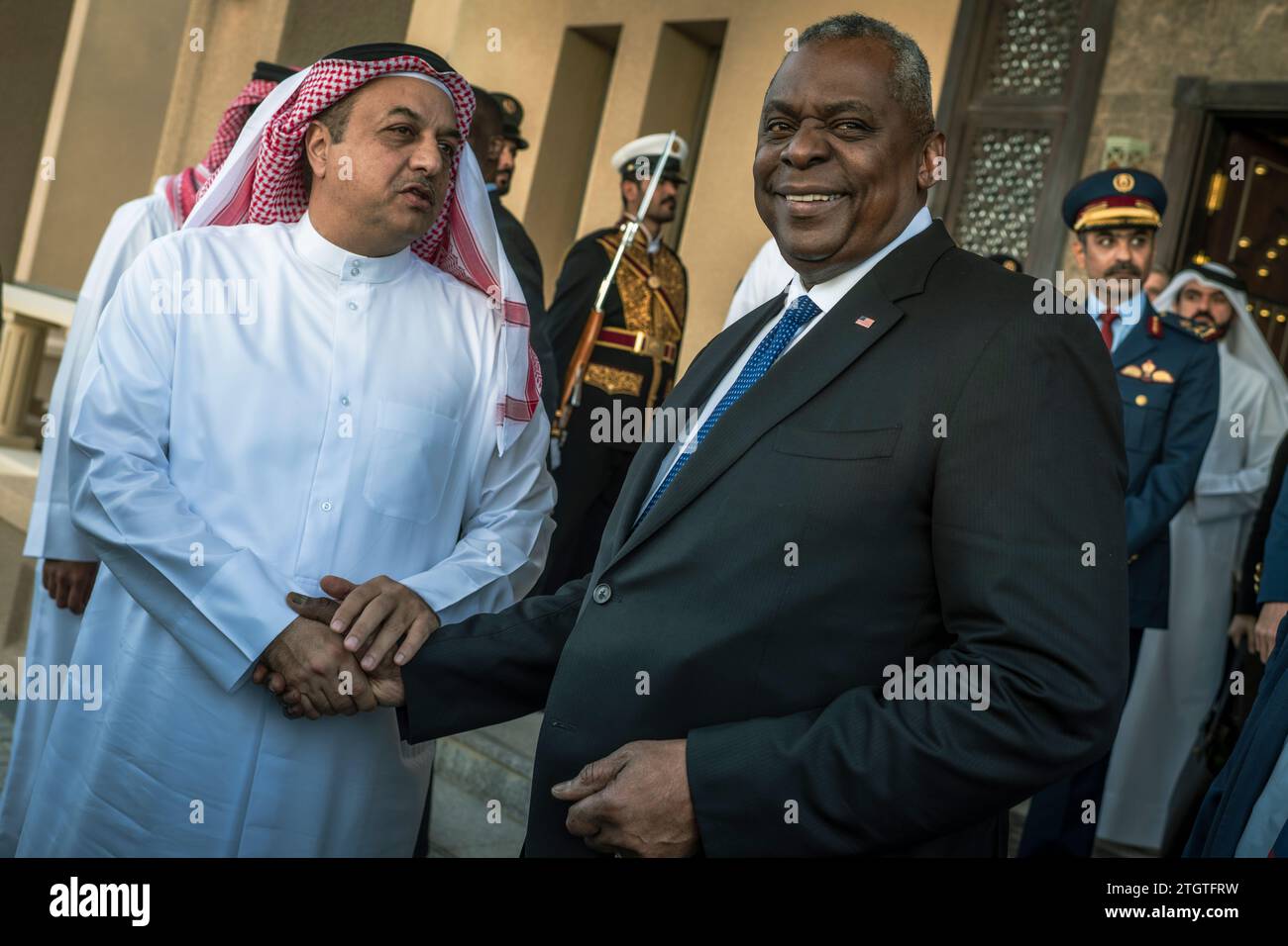 Al Udeid Air Base, Katar. Dezember 2023. US-Verteidigungsminister Lloyd ...