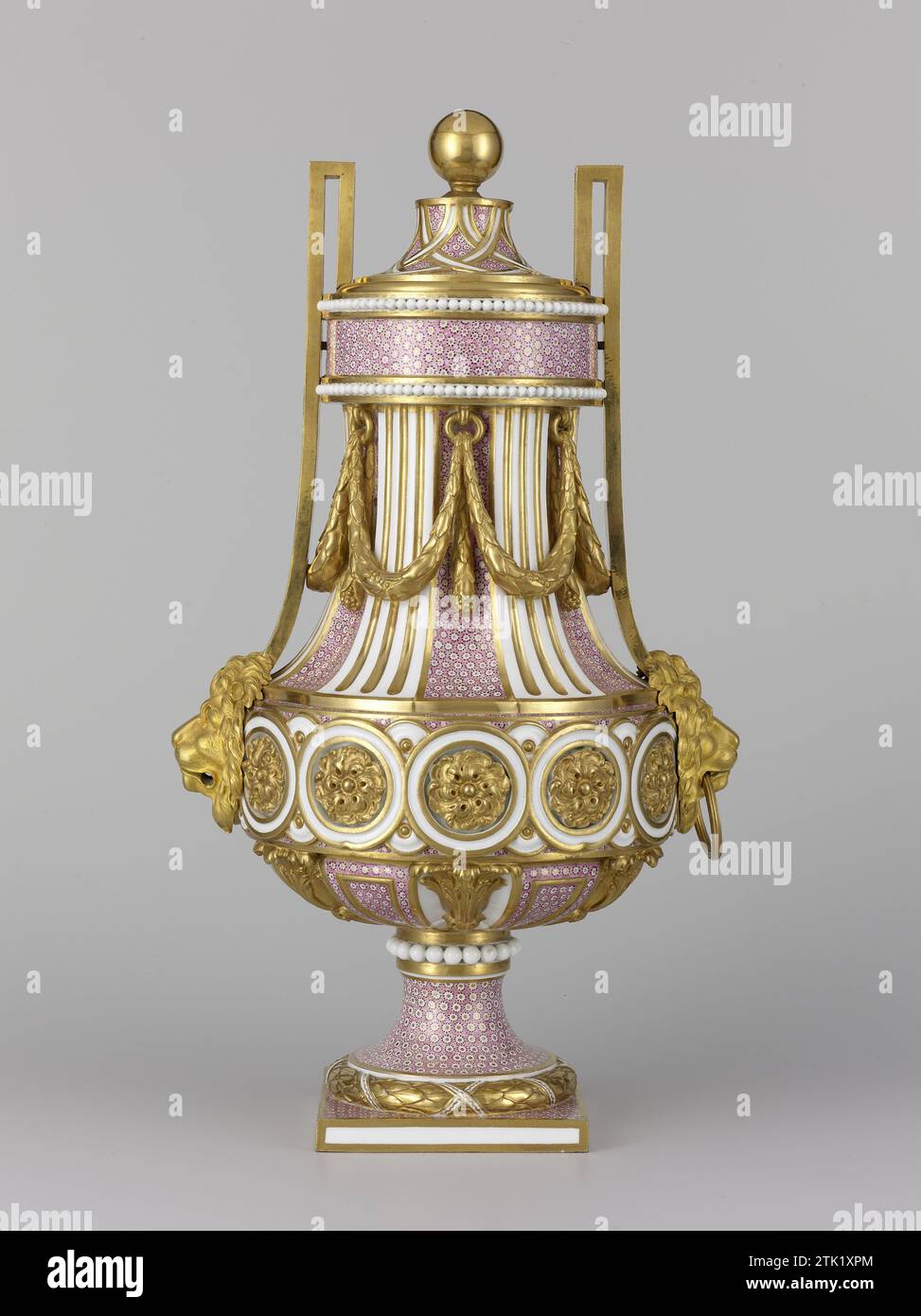 Vasenpaar (griechische Vase Daplessis rektifiziert), Manufacture de ...