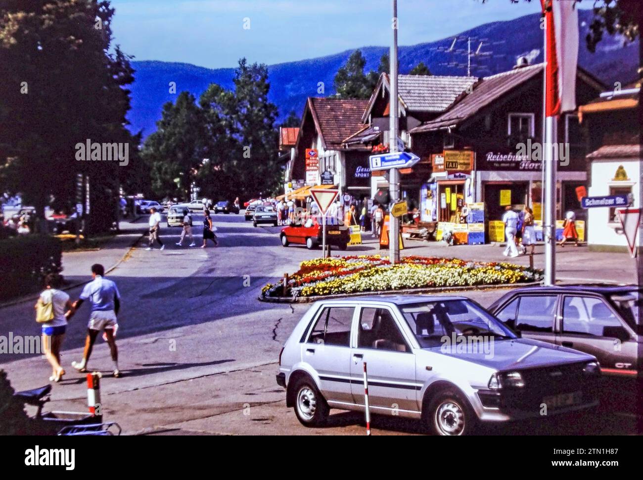 Der Stadtplatz in Inzell in den deutschen Alpen auf diesem Foto vom ...