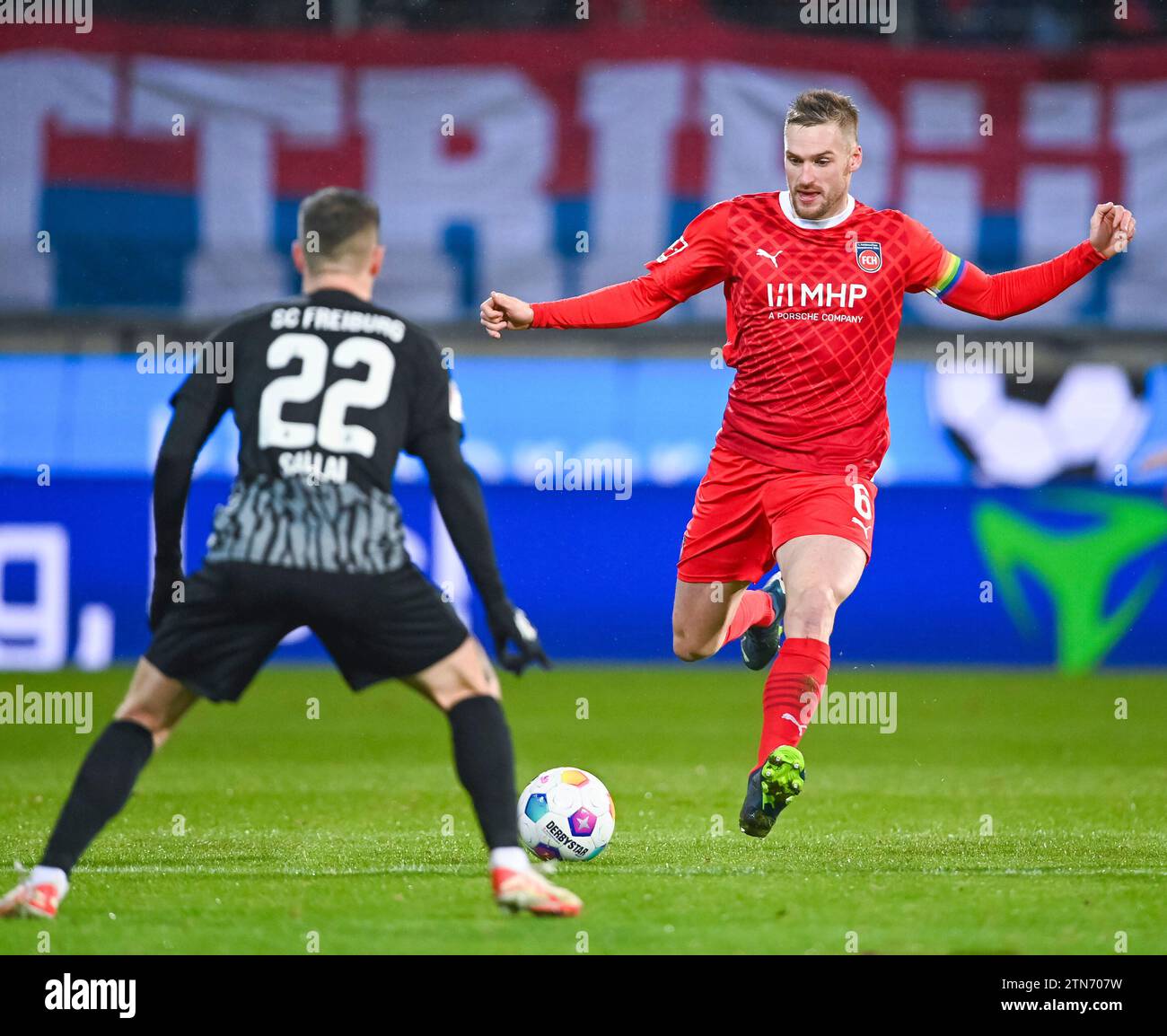 1 fc heidenheim gegen sc freiburg -Fotos und -Bildmaterial in hoher ...