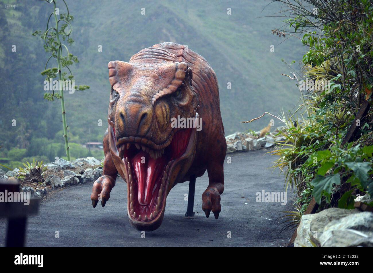 PAUTE-PARQUE JURASICO Cuenca,Ecuador 20 de diciembre de 2023 Paute ...